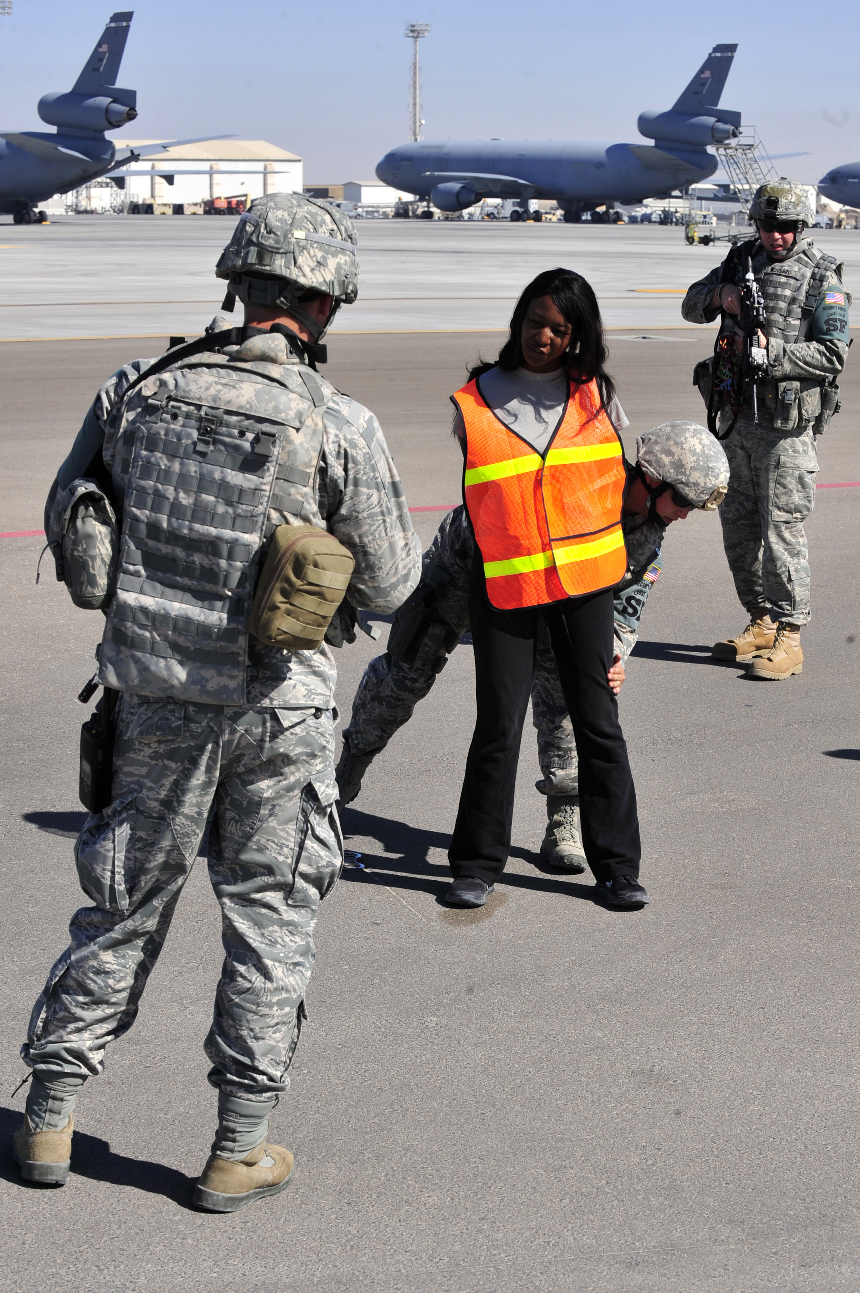 Defenders provide base security > U.S. Air Forces Central > 380AEW ...