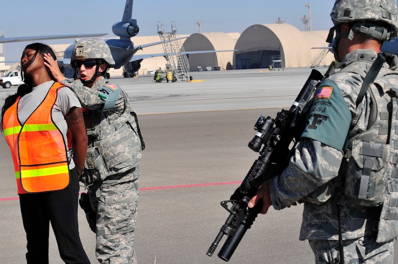 Security Forces defend the base > U.S. Air Forces Central Command > Display