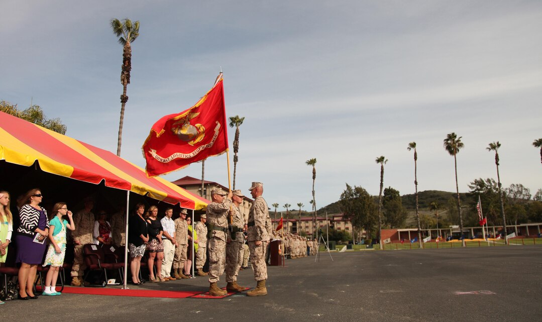Combat Logistics Regiment 15 welcomes new commanding officer > 1st ...