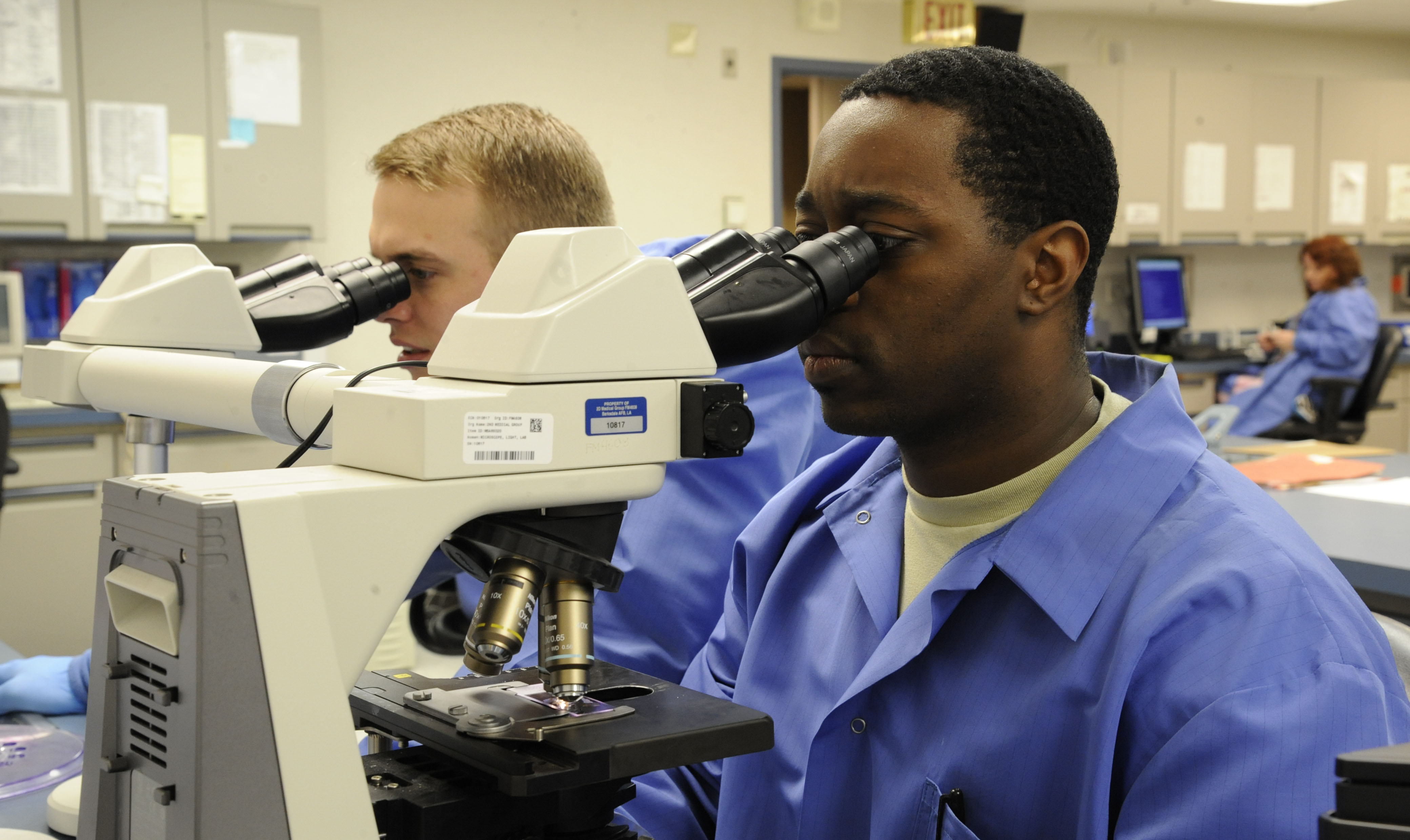 Blood and bile: 2 MDSS Lab Airmen assess Barksdale's health > Barksdale ...
