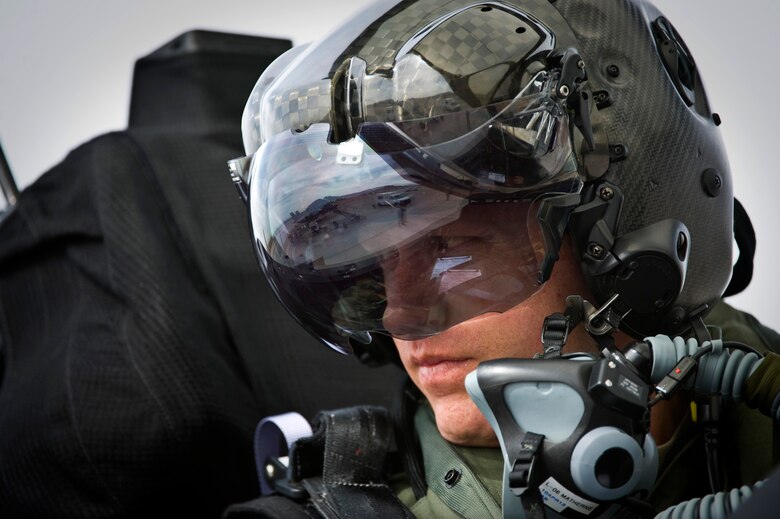 Nellis AFB pilots fly their first operational F-35 mission > U.S. Air ...