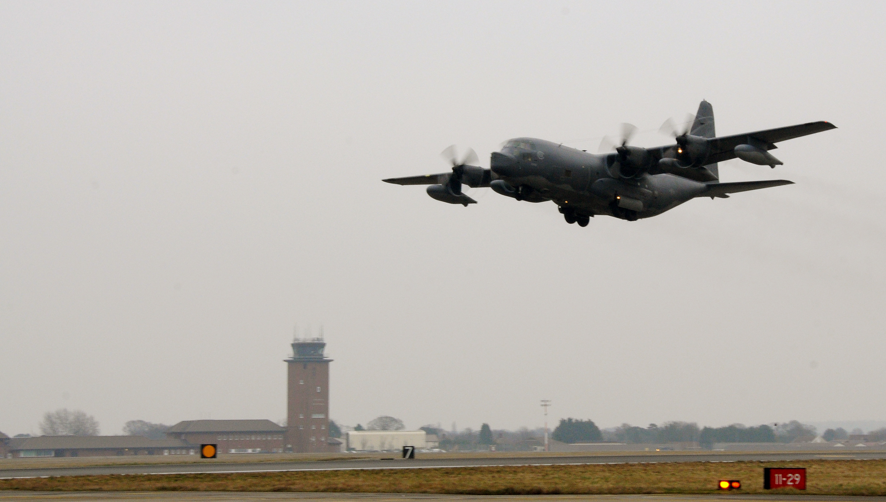 352nd SOG, 67th SOS retire first MC-130P > Royal Air Force Mildenhall ...