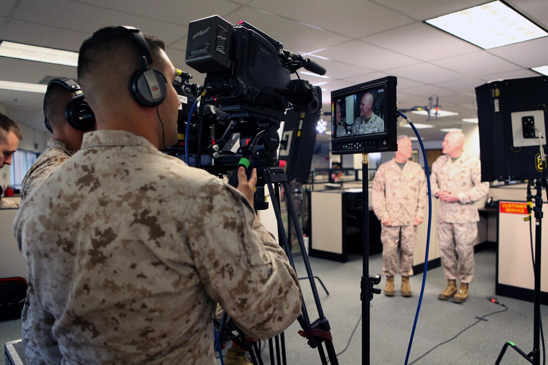 Sgt. Maj. Micheal P. Barrett, the 17th Sergeant Major of the Marine ...