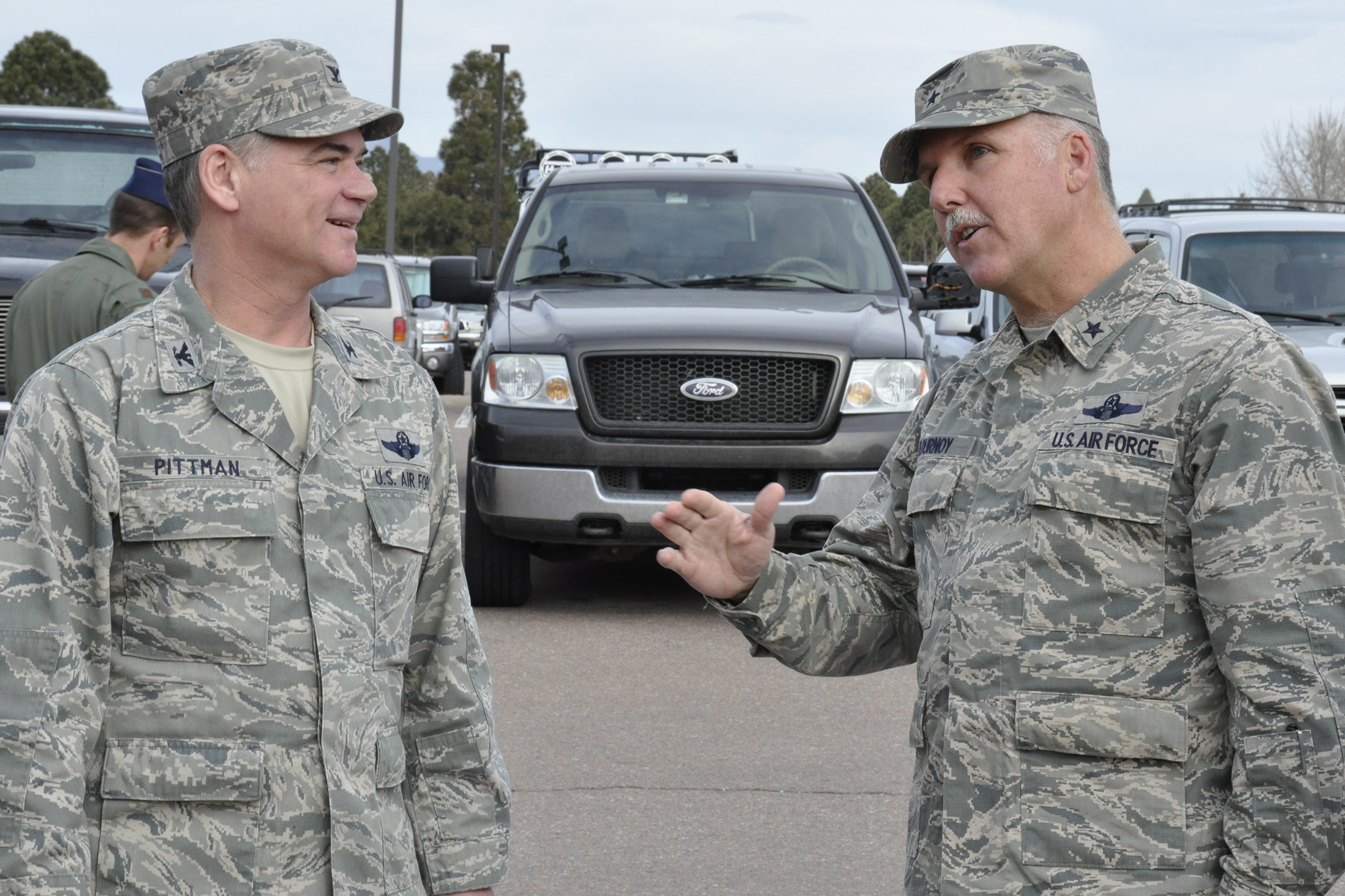 ARPC commander visits 302nd Airlift Wing > Air Reserve Personnel Center ...