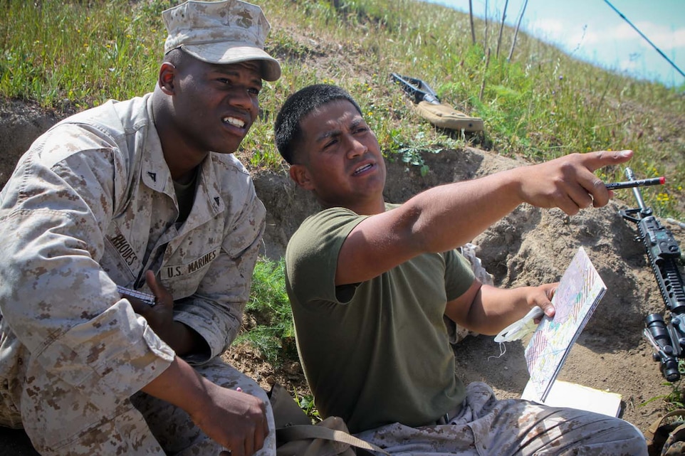 Forward Observers: The eyes of indirect fire support > 1st Marine ...