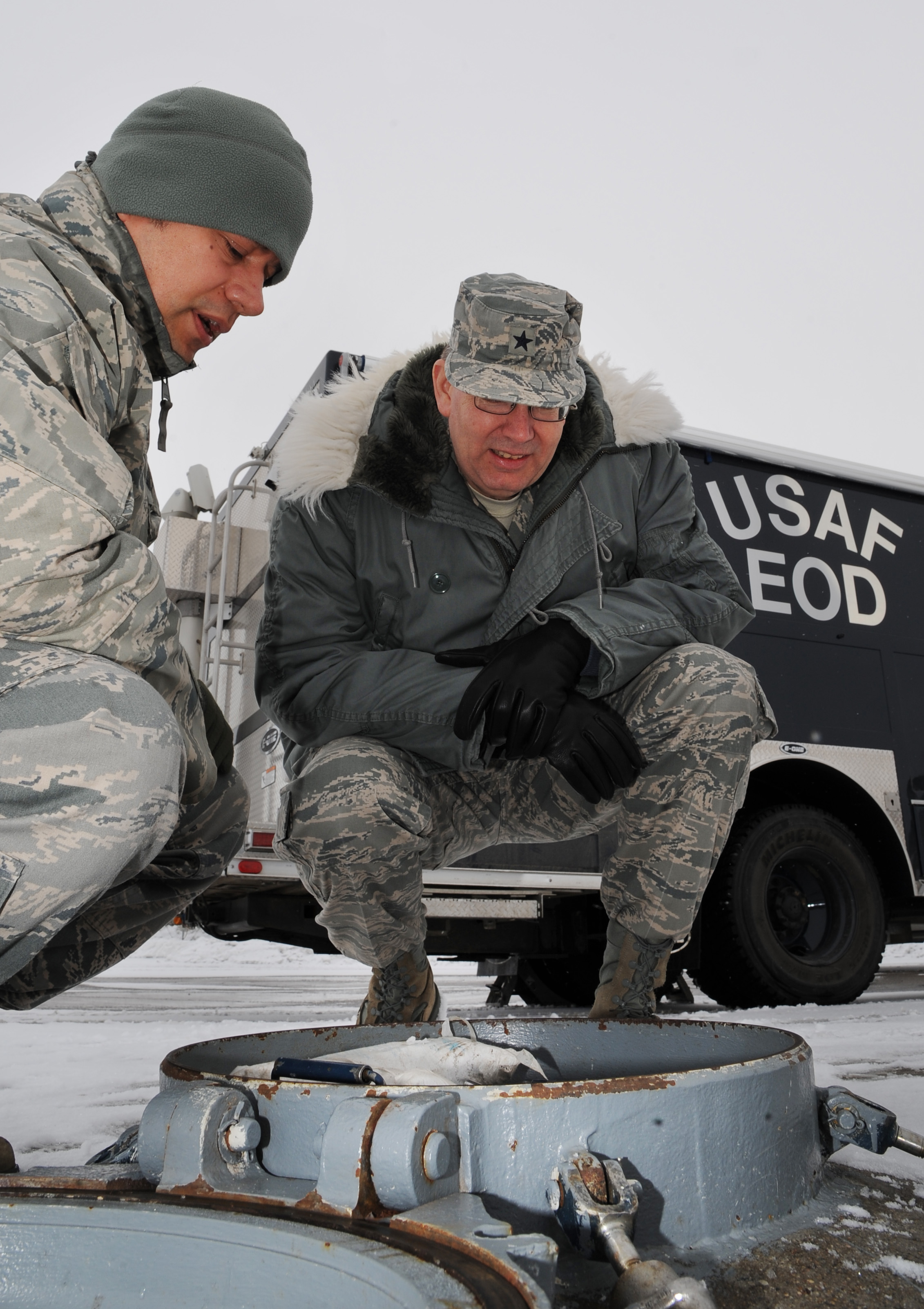 Brig. Gen. Westergren’s first visit to MAFB