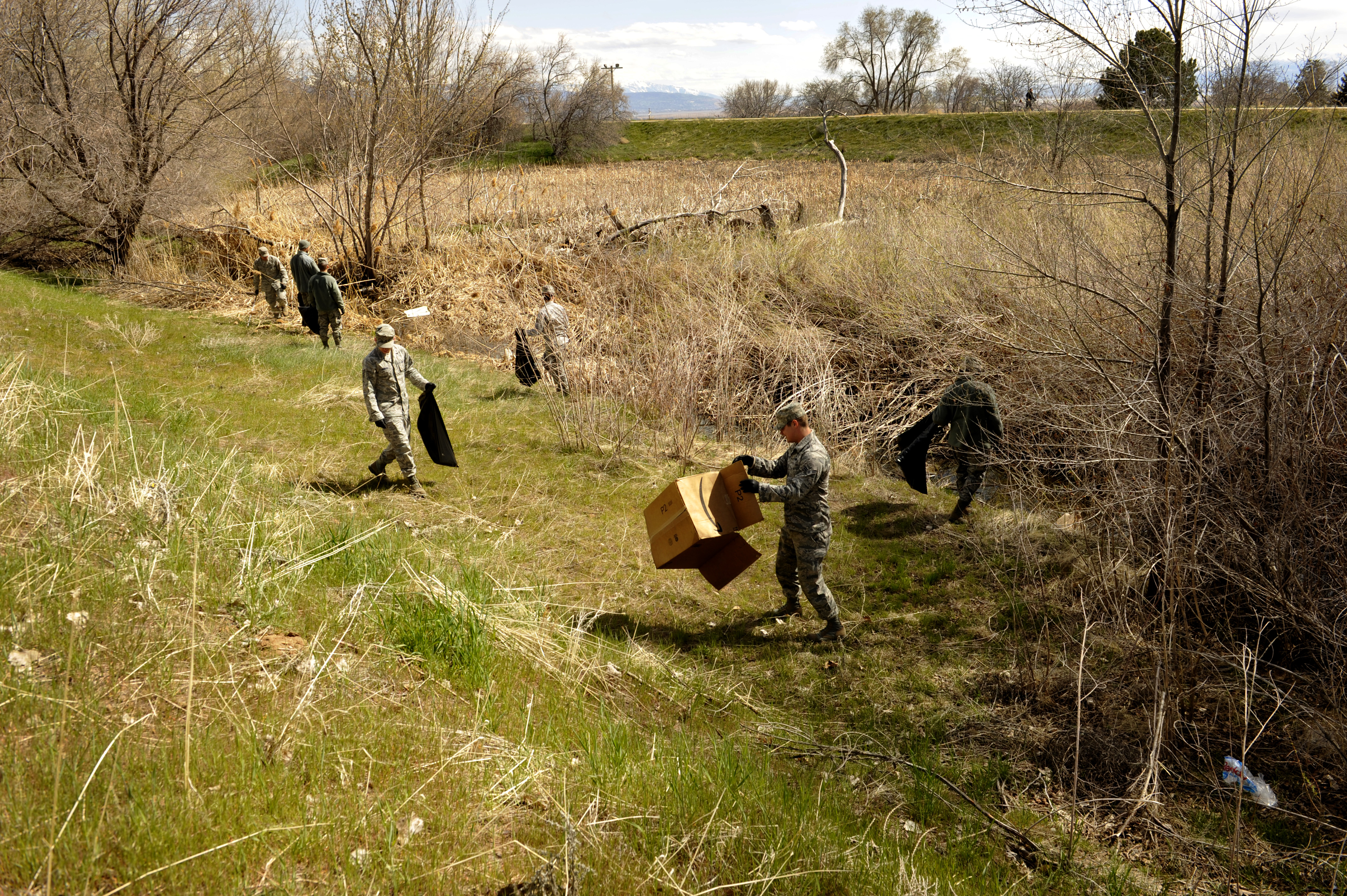 Earth Day inspires Hill Airmen to help clean up > Hill Air Force Base ...