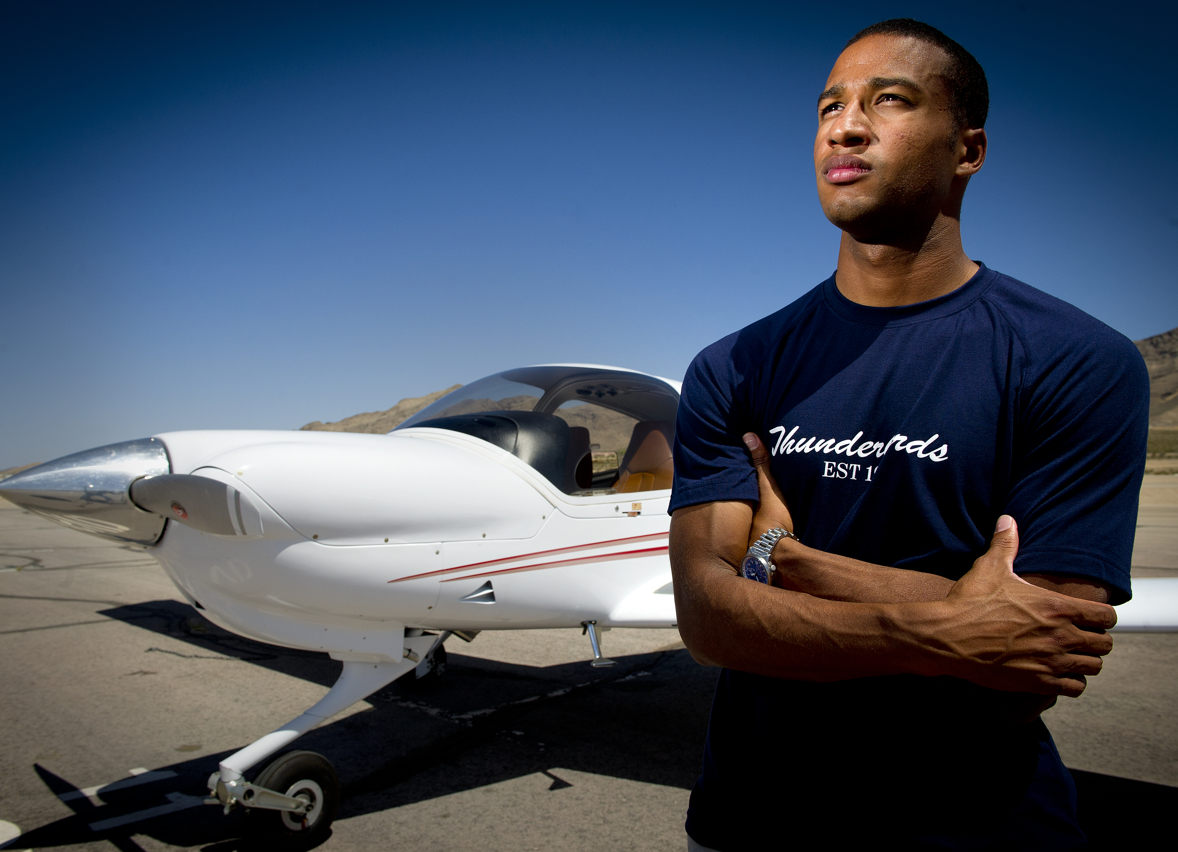 Through Airmen's Eyes: Thunderbirds crew chief takes to new heights ...