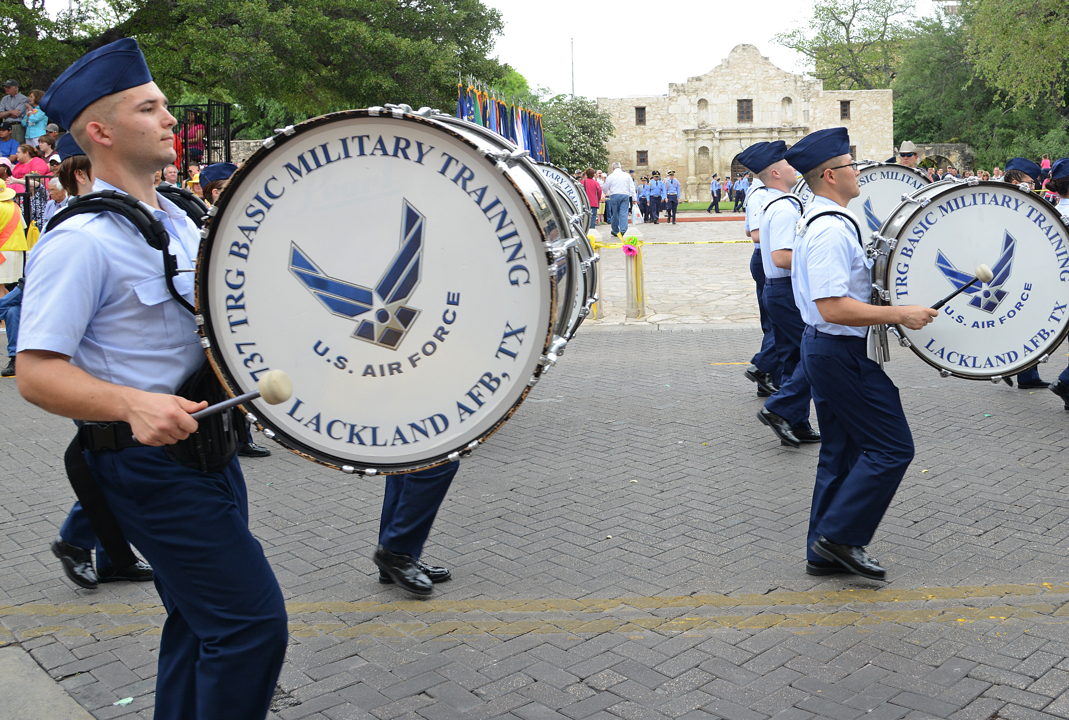 Battle of Flowers Parade, Fiesta 2013