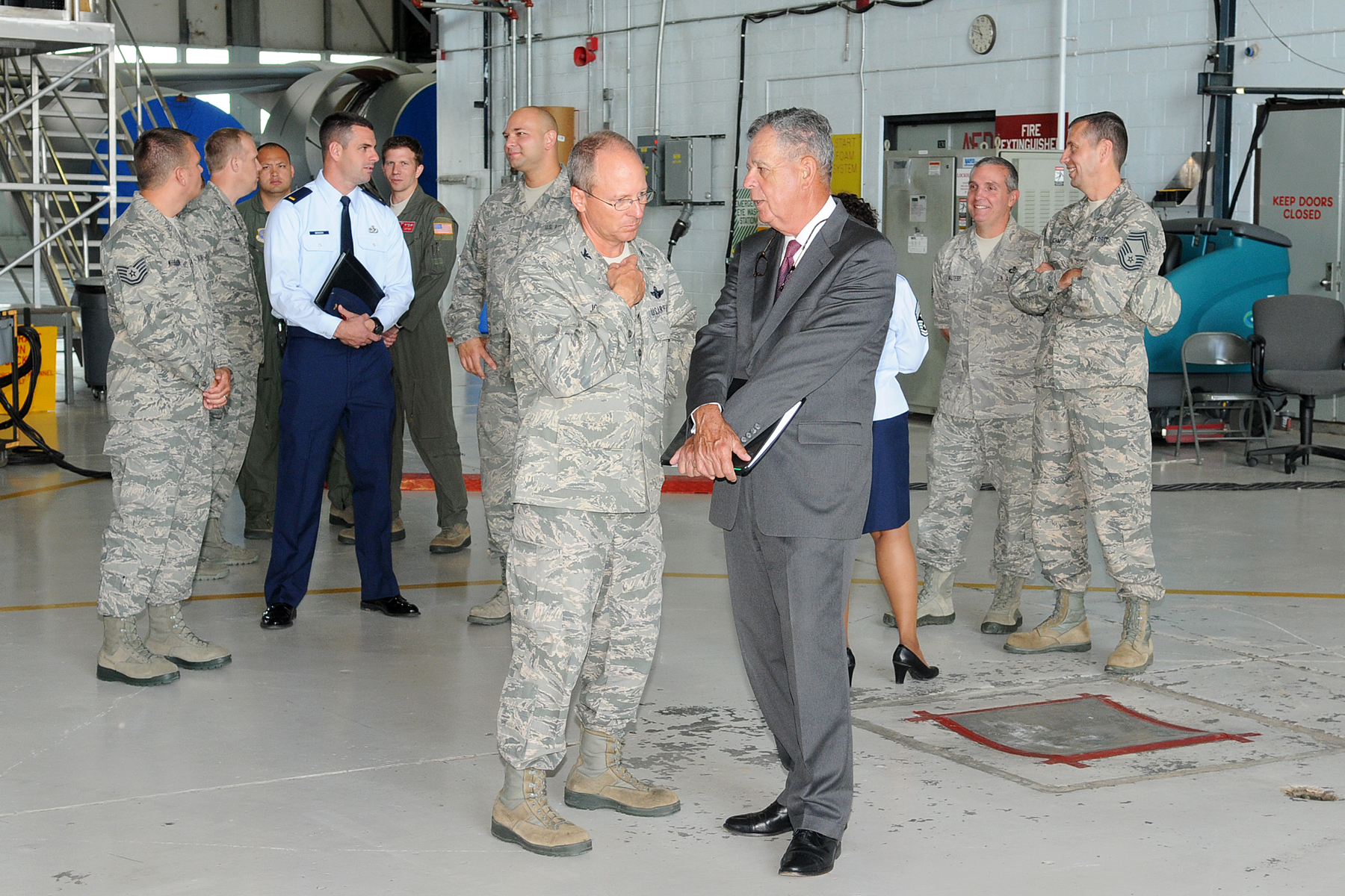 121st Air Refueling Wing, National Commission on the Structure of the ...