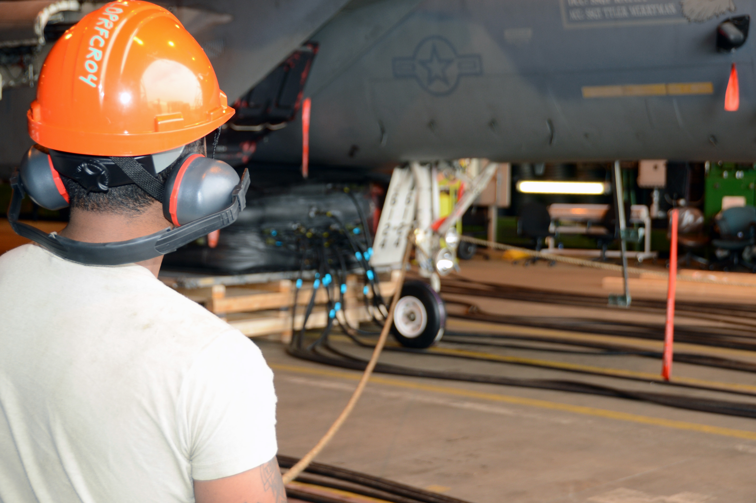 Crash recovery team provides liftoff > Royal Air Force Lakenheath ...