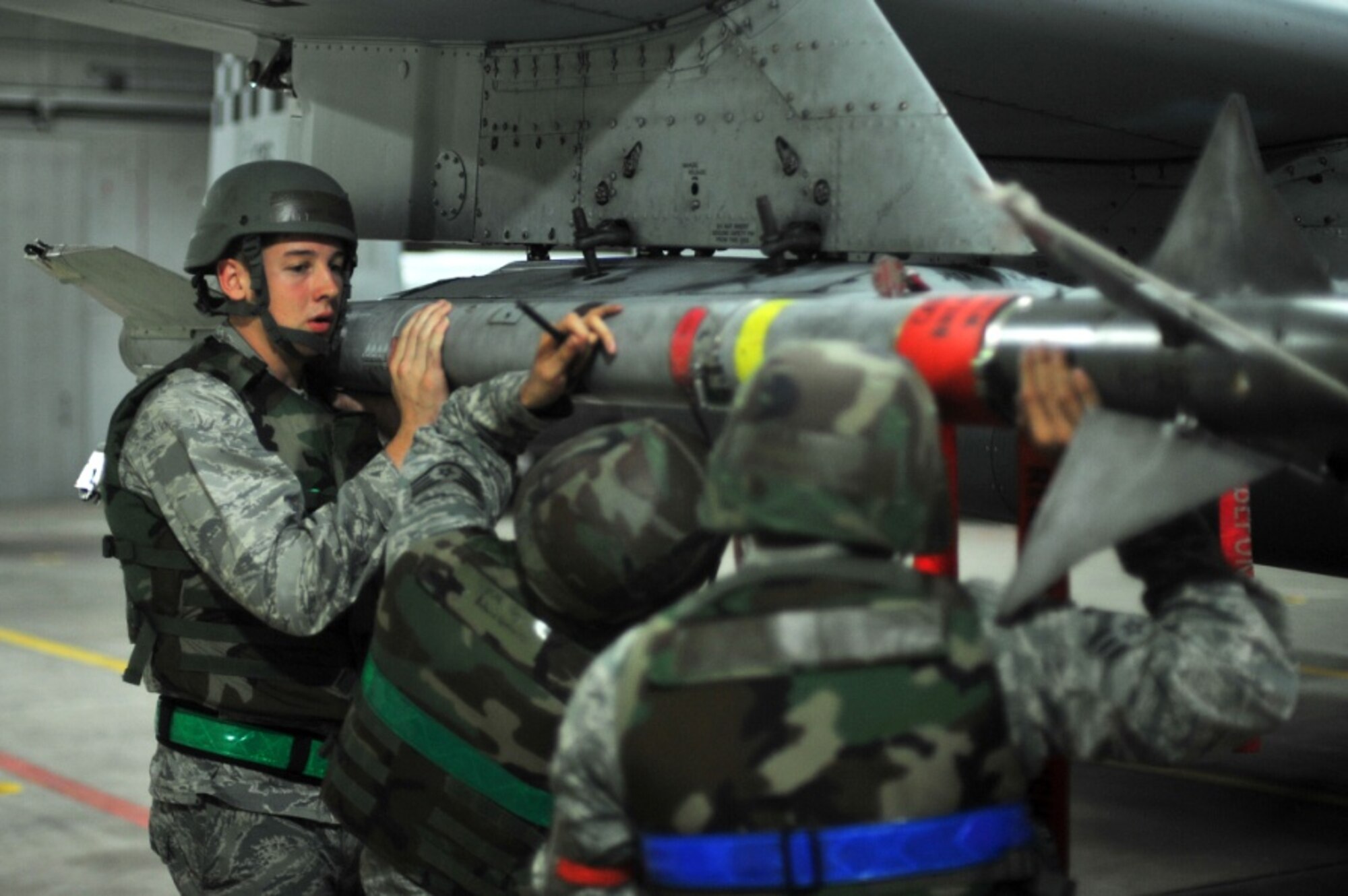 Photos: 25th AMU load up for BM 13-03 > Osan Air Base > Article Display
