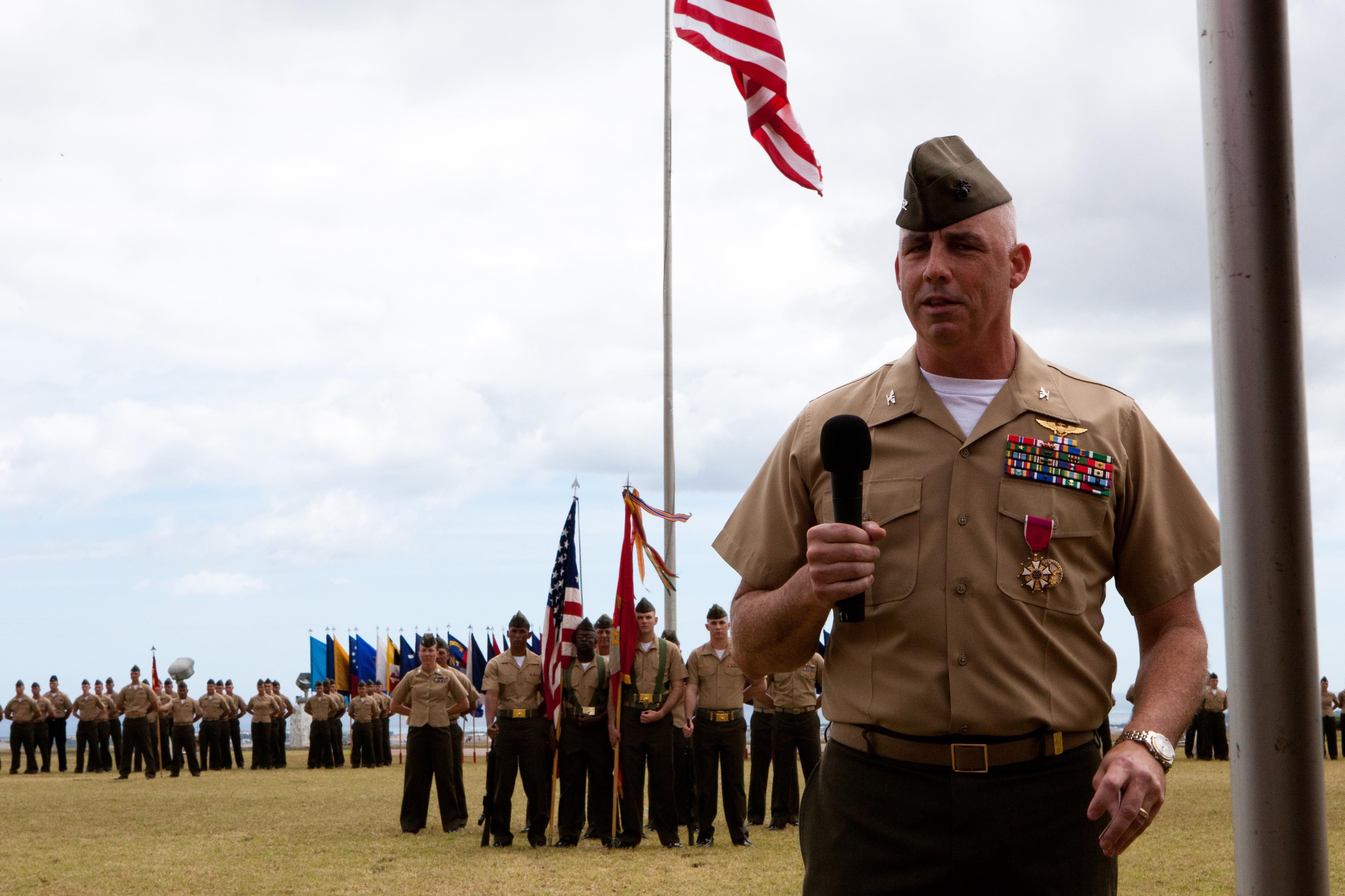Camp Smith bids farewell to battalion commander > U.S. Marine Corps ...