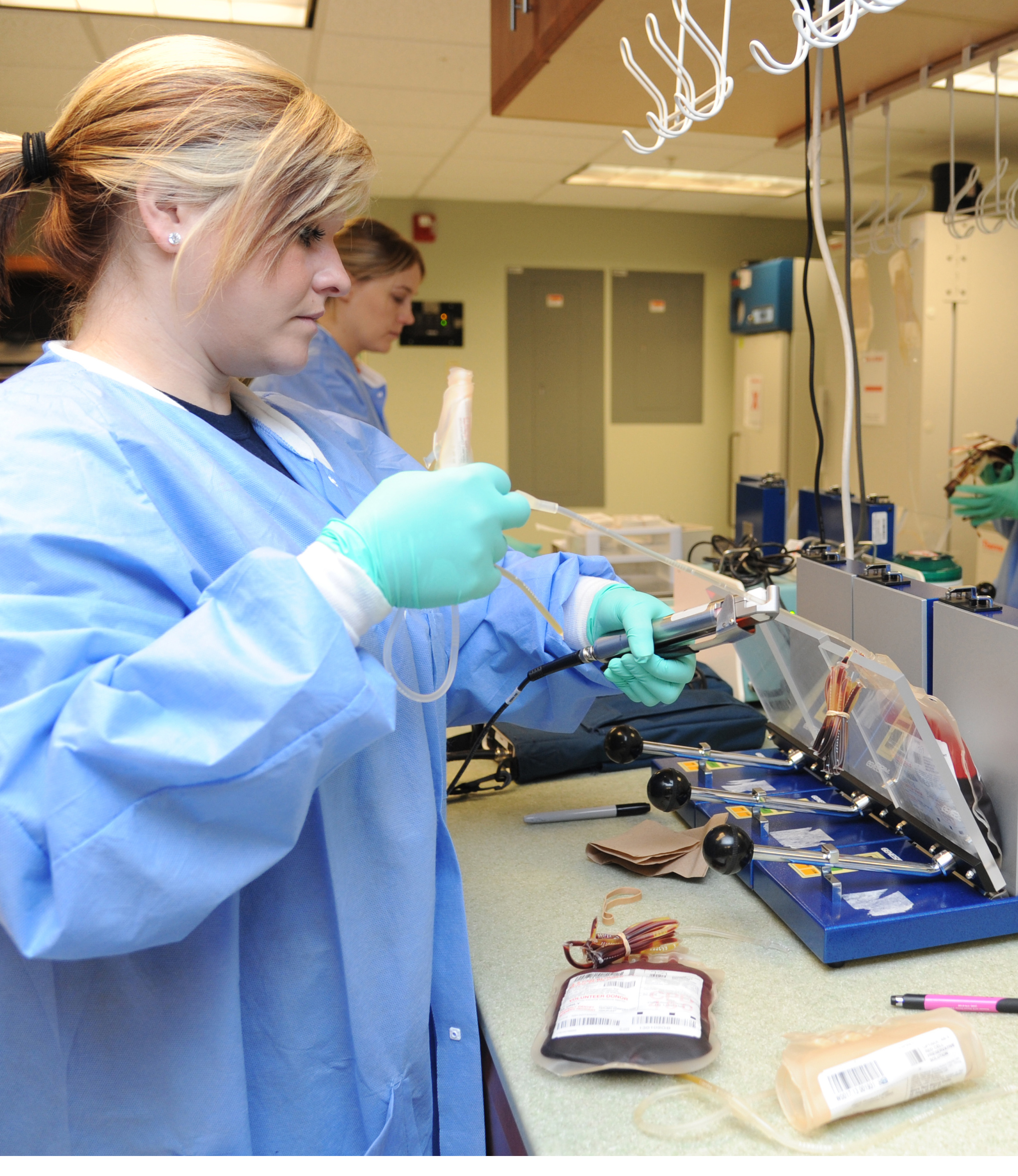 Donating blood is a constant need > Air Force Medical Service > Display