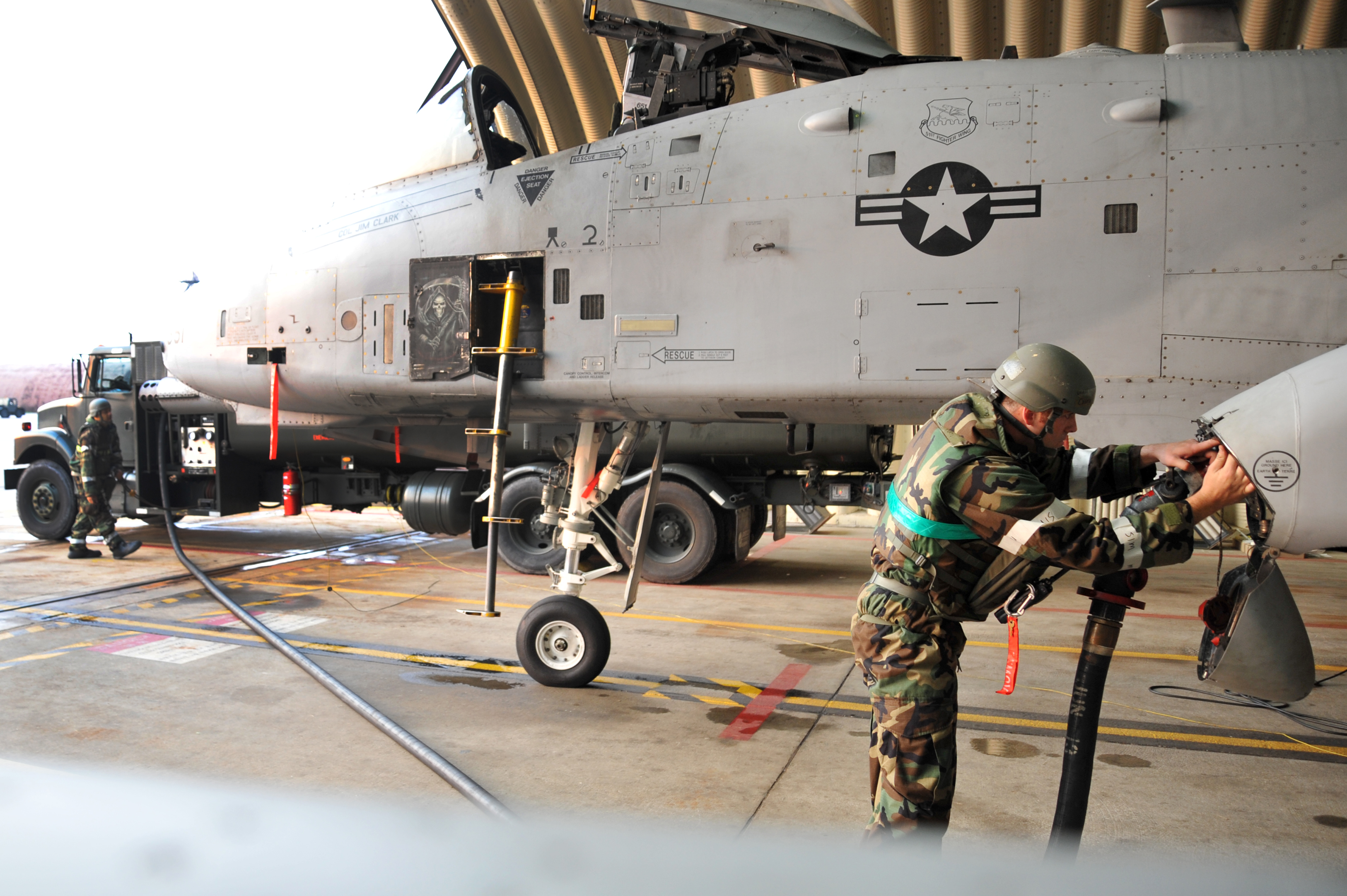 Photos: Crew chiefs fuel the fight > Pacific Air Forces > Article Display