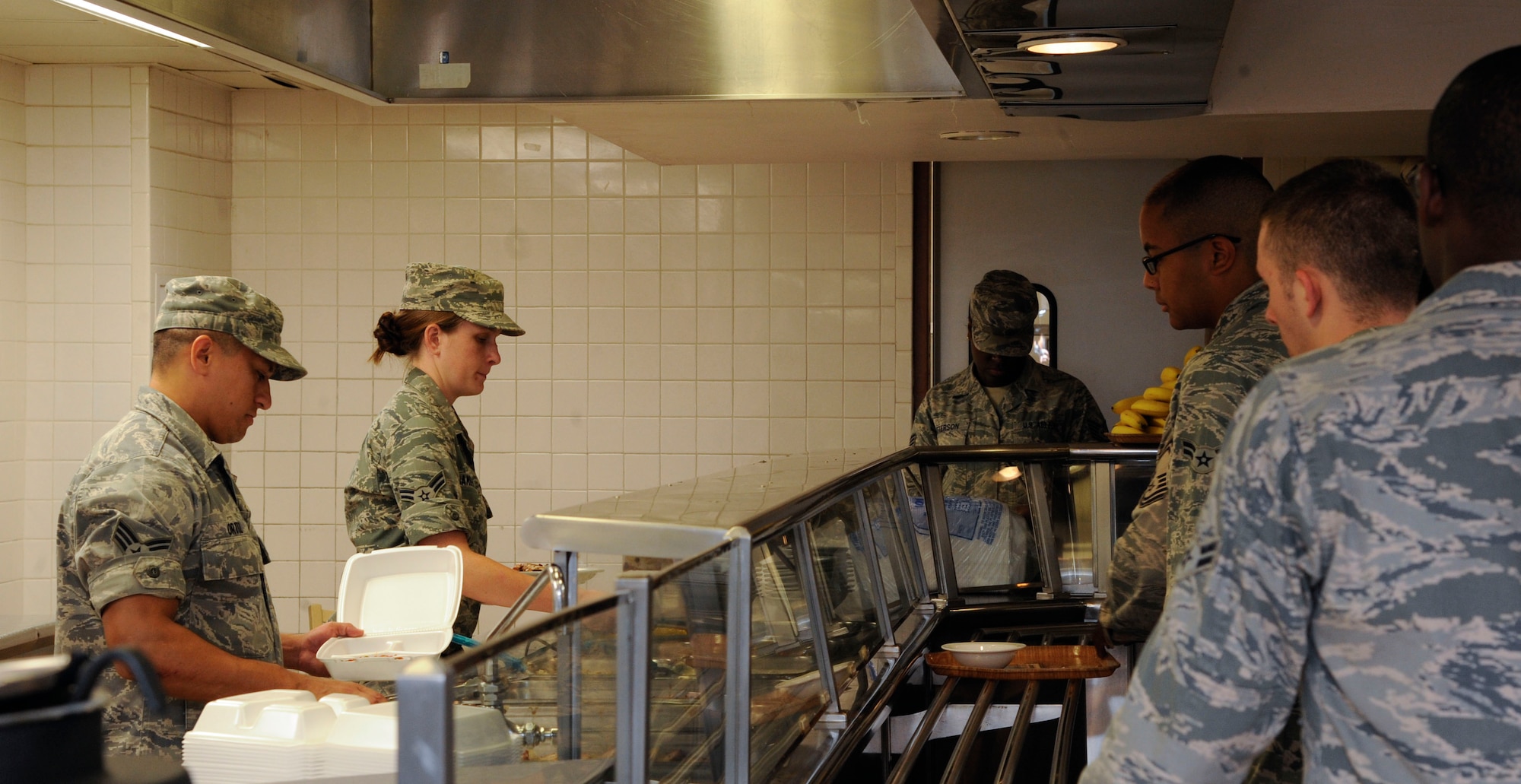 Dining in or out? 2nd FSS Food Operations Airmen keep Barksdale fed ...