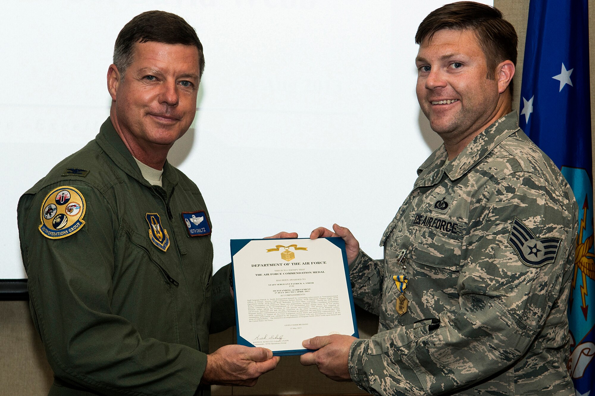 307th OG commander recognizes outstanding Airmen > 307th Bomb Wing ...