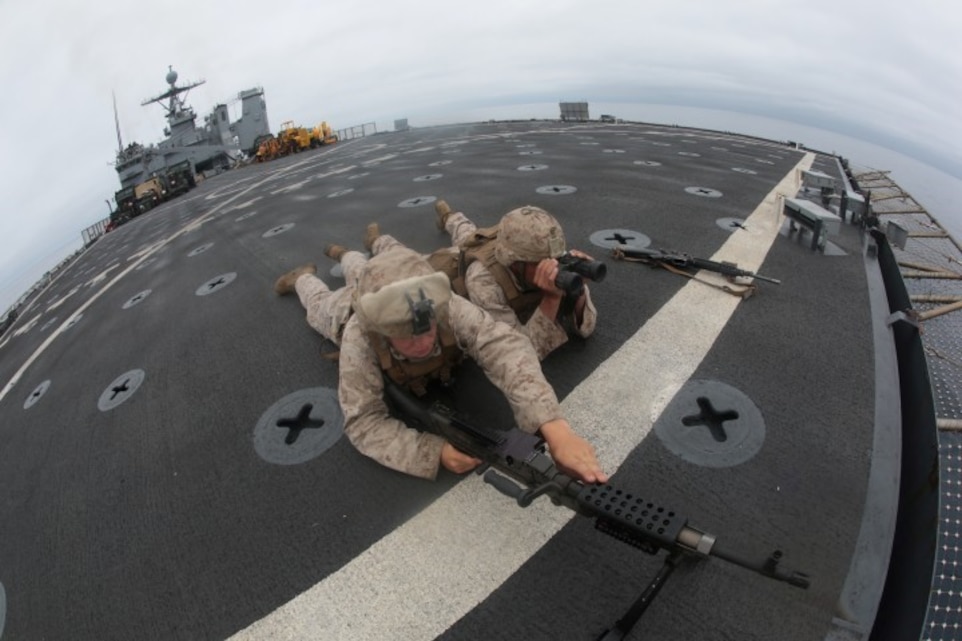 13th MEU SCA Team brings security to Boxer Amphibious Ready Group ...