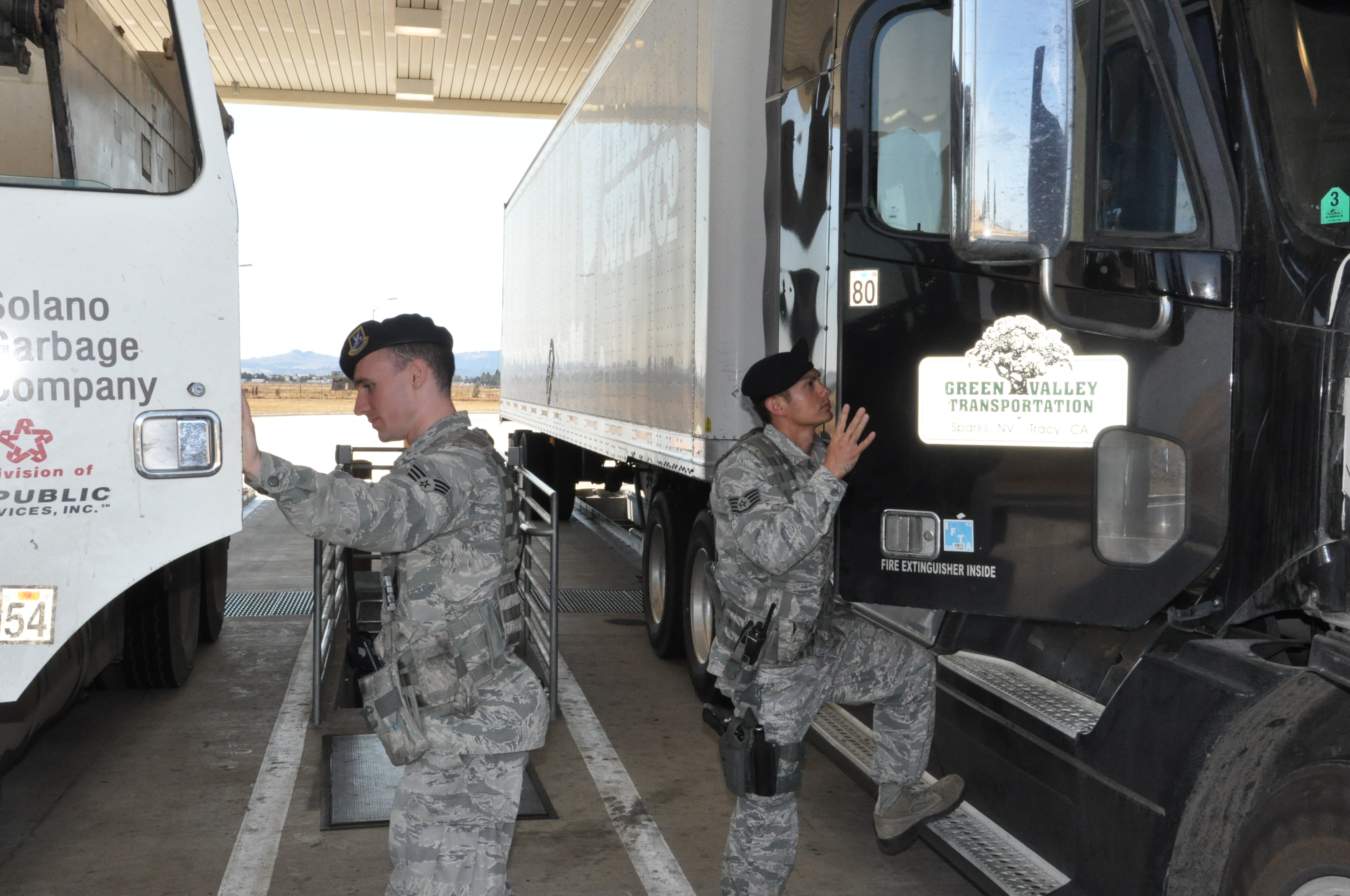 Guards at south gate handle big traffic > Travis Air Force Base > Display