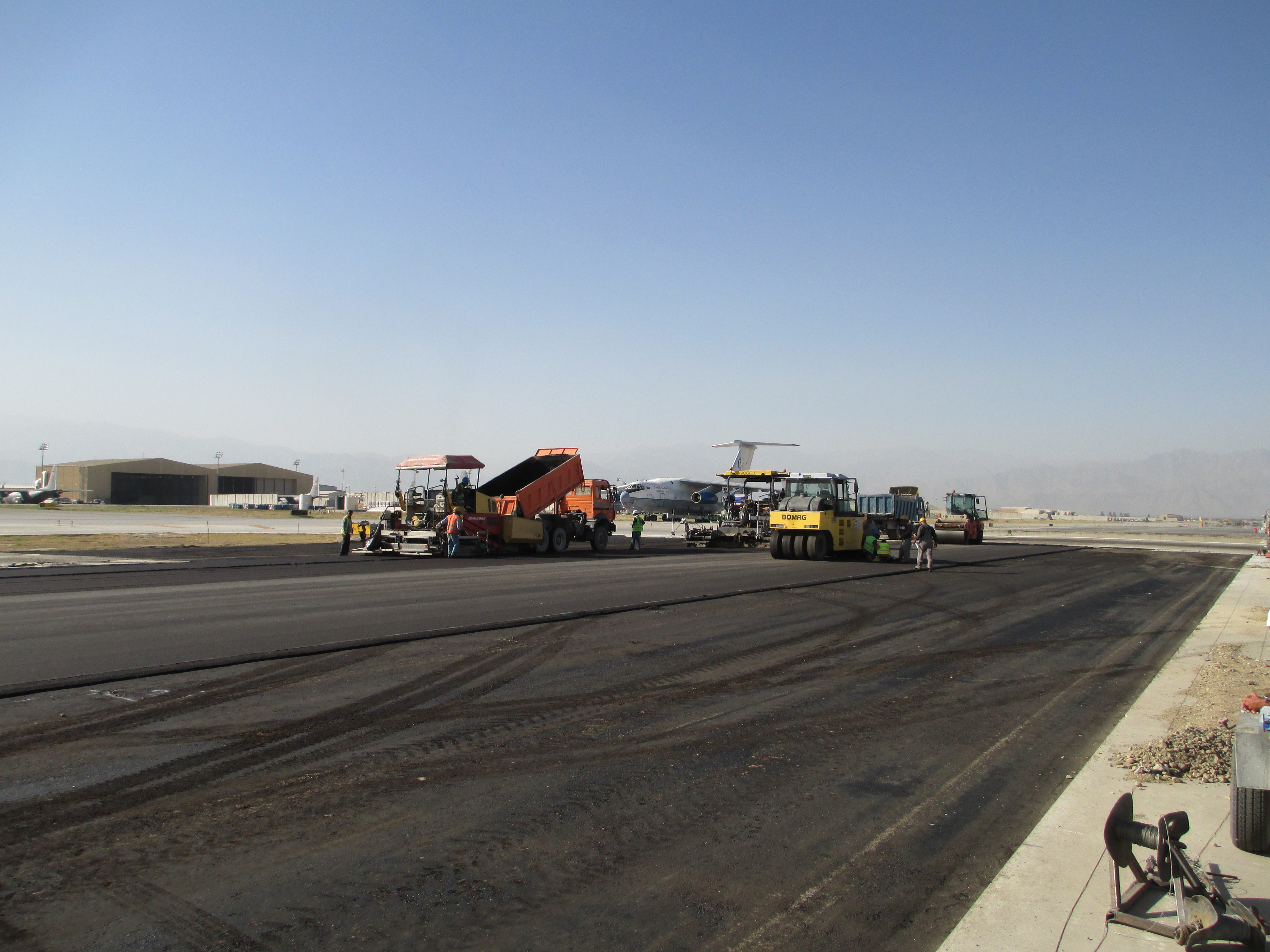 Bagram Airfield Runway Repairs Reach Major Milestone > Middle East ...