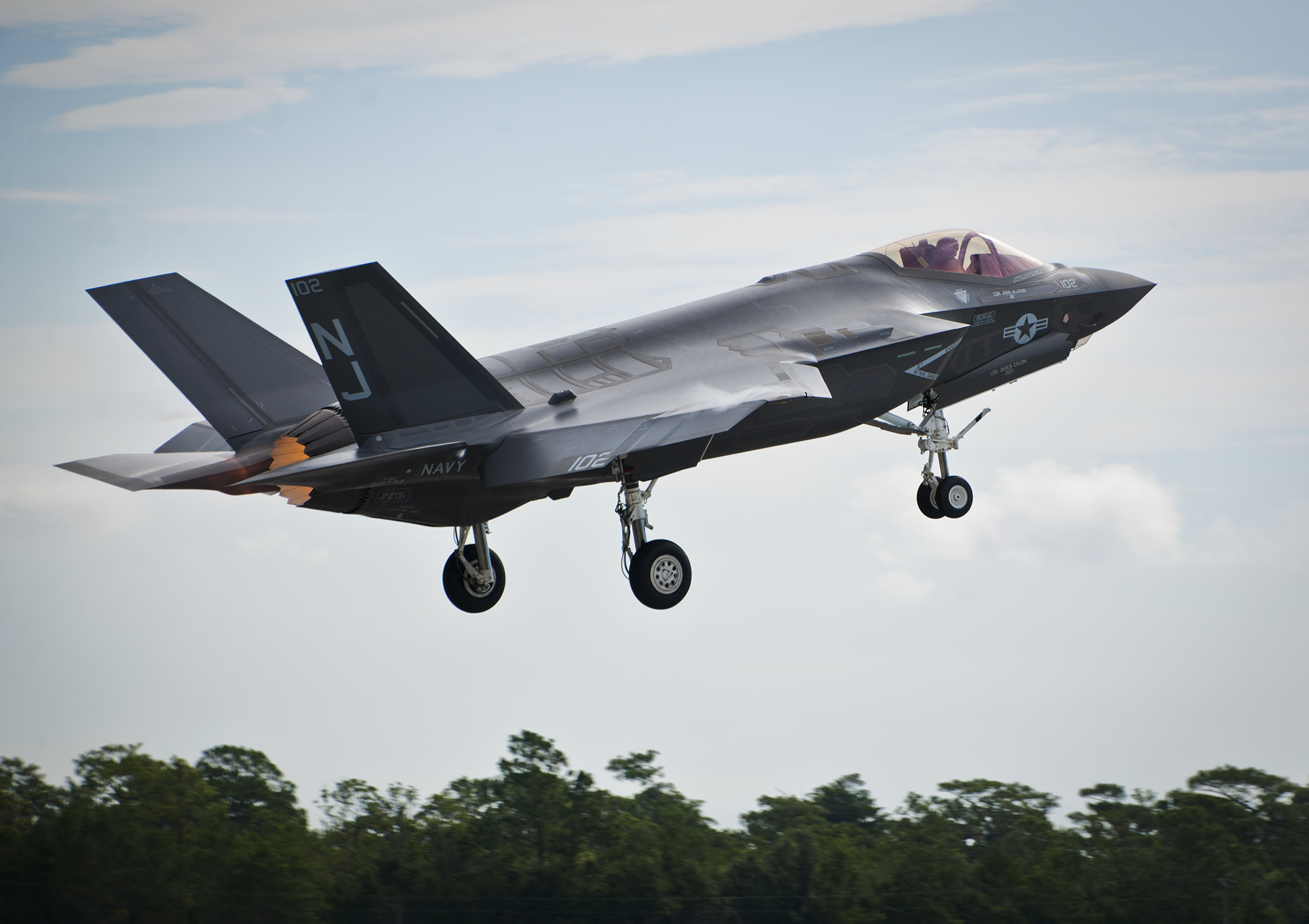 First F-35C flight at Eglin