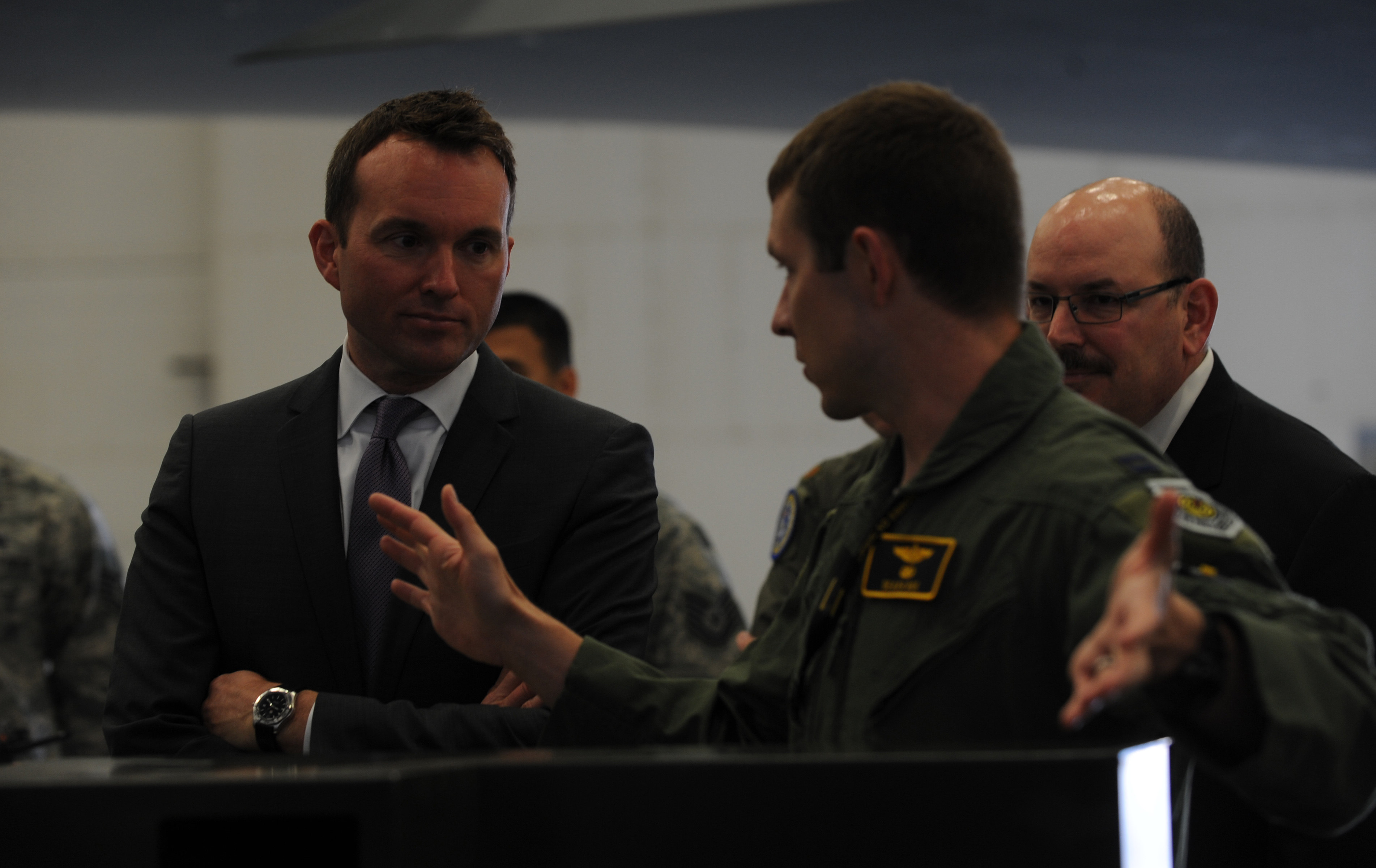 Acting SECAF visits Whiteman Warriors > Whiteman Air Force Base ...