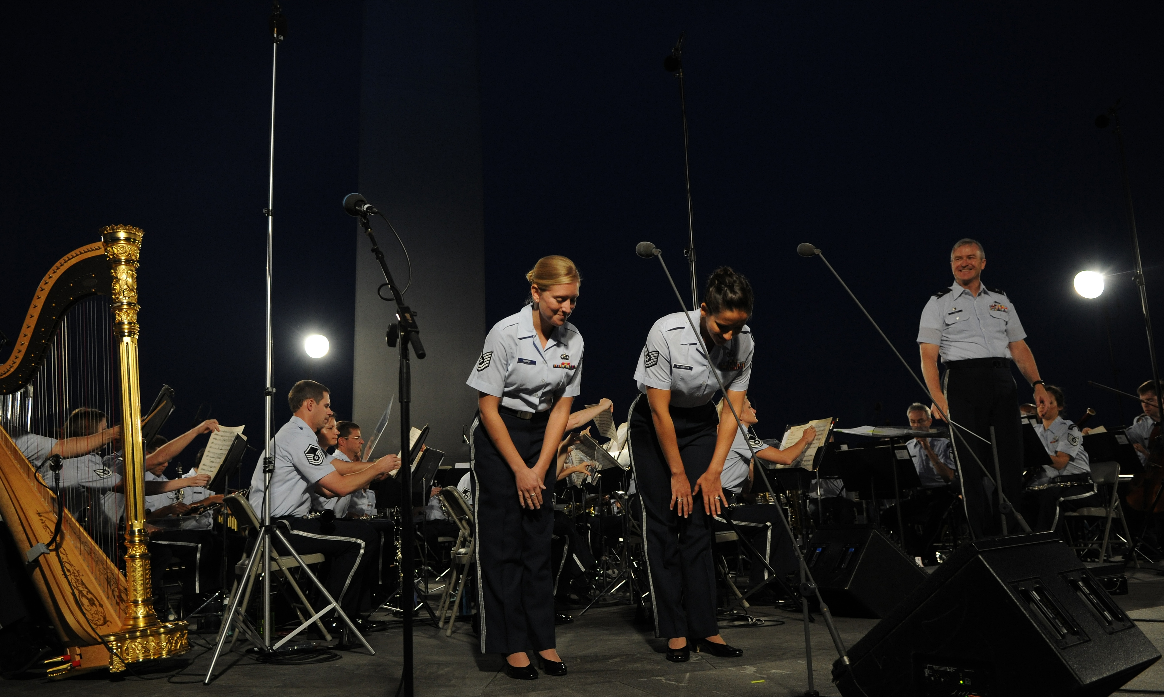 USAF Band performs "A Night at the Opera" > Joint Base Andrews ...