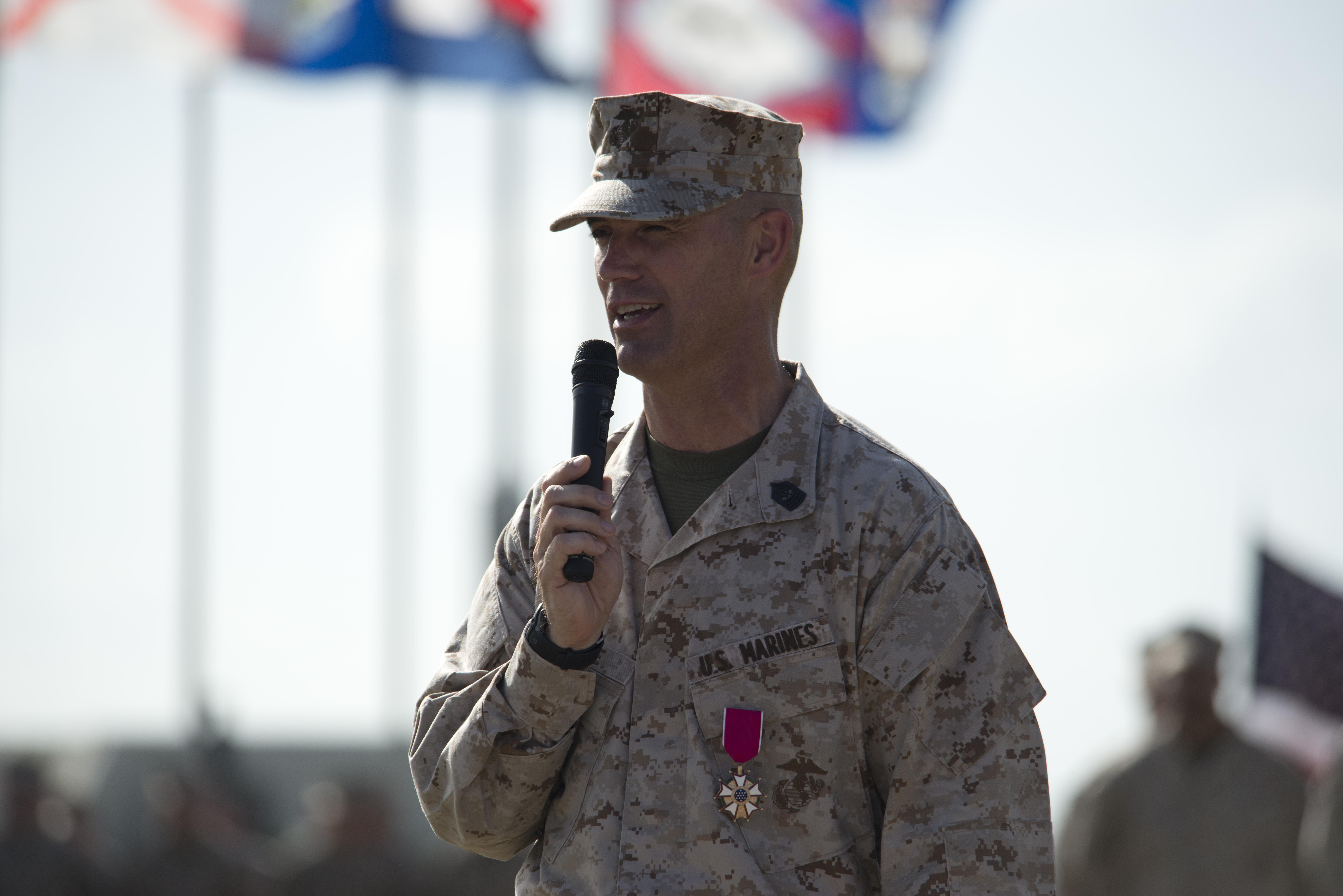 MCB S. D. Butler, MCIPAC sergeant major relinquishes duties