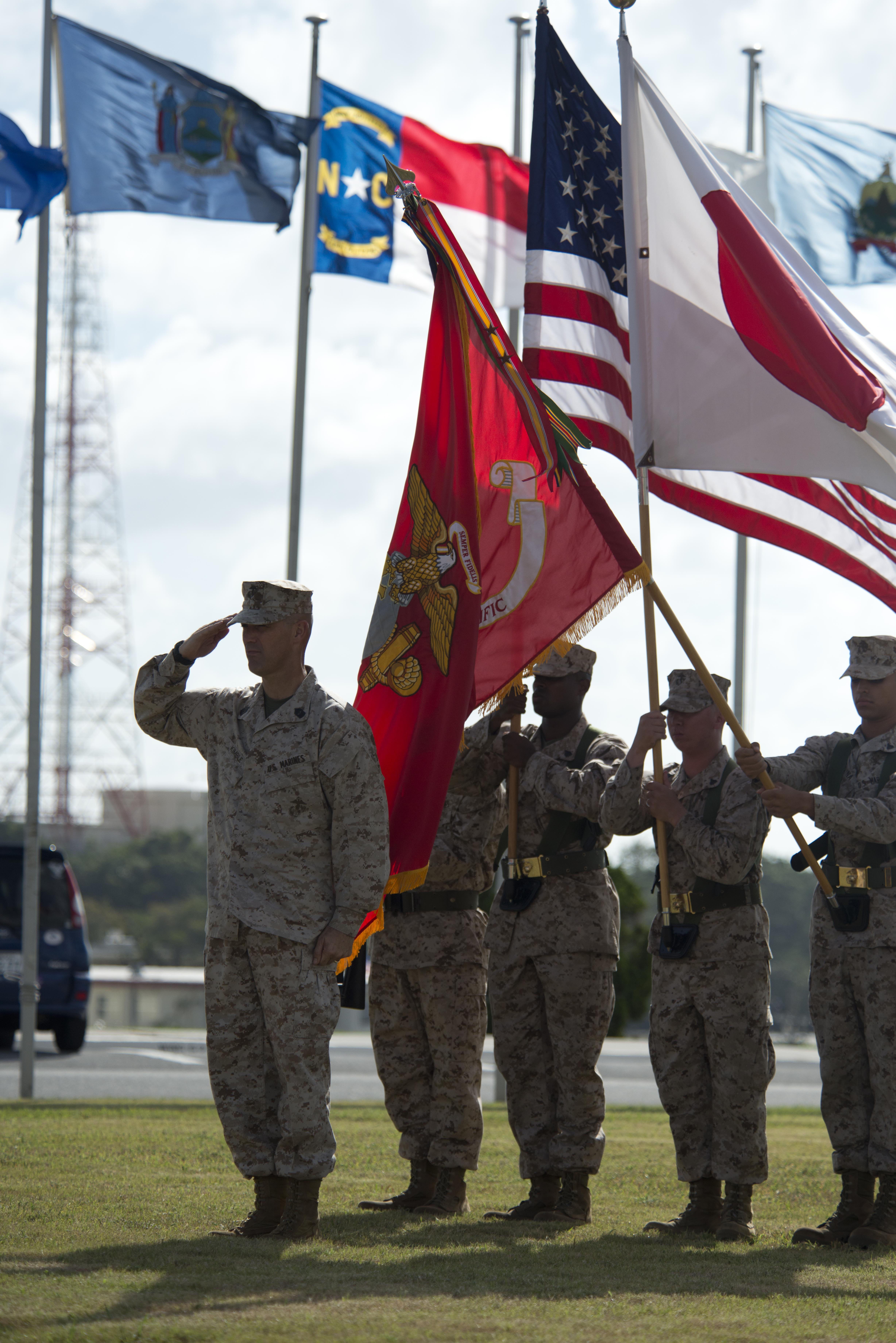 MCB S. D. Butler, MCIPAC sergeant major relinquishes duties