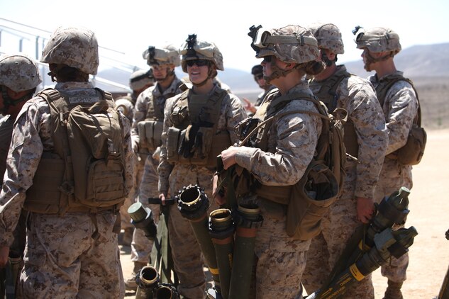 7th ESB engineers train with SMAWs alongside 1st CEB > 1st Marine ...