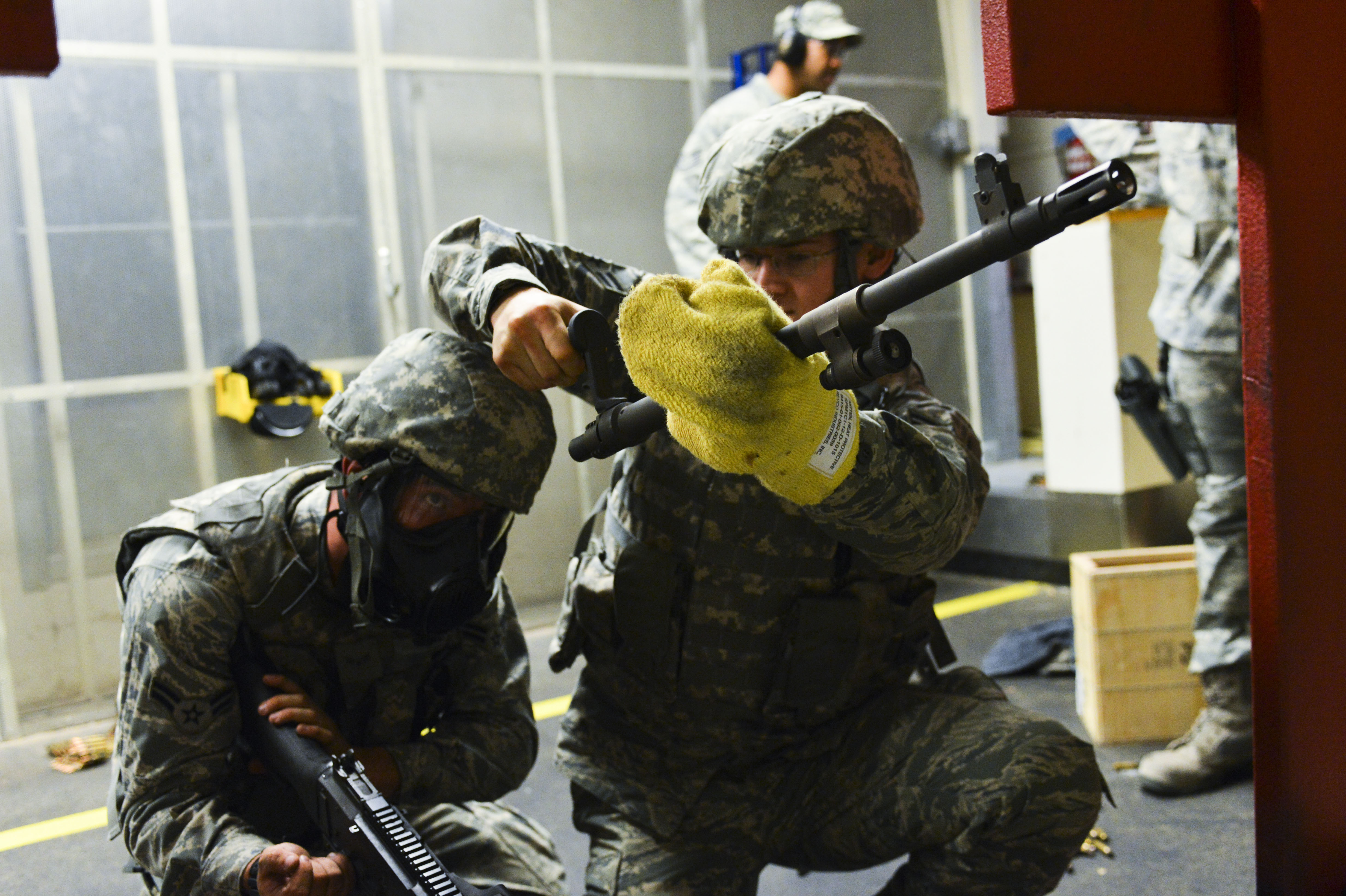 SFS Airmen fire away ... complete weapons training > Luke Air Force ...