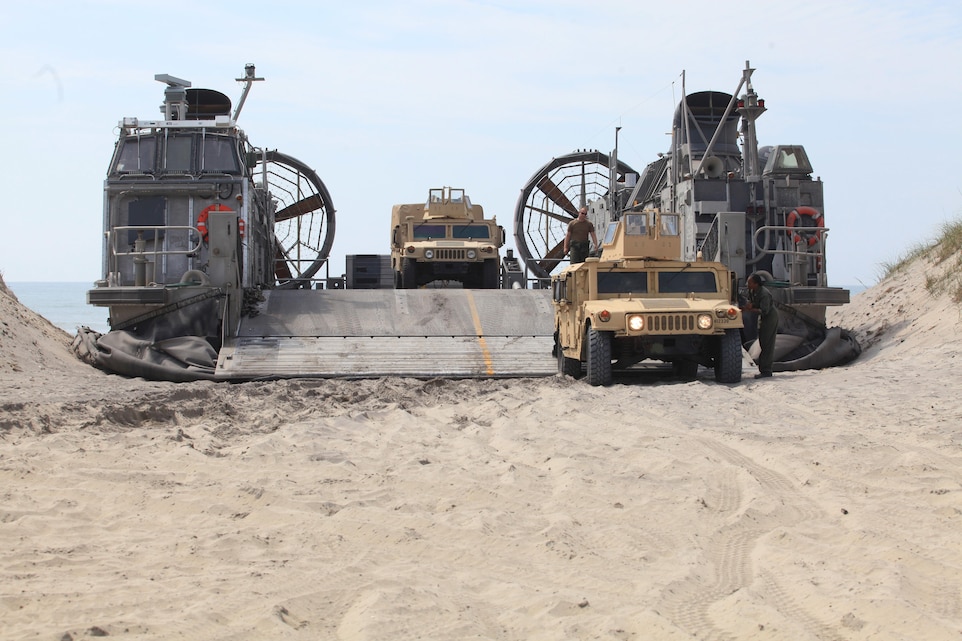 ‘Follow Me’ Division conducts largest amphibious exercise since war ...