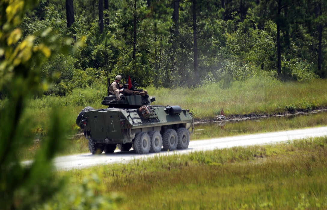 2nd LAR Marines compete for 'top gun'