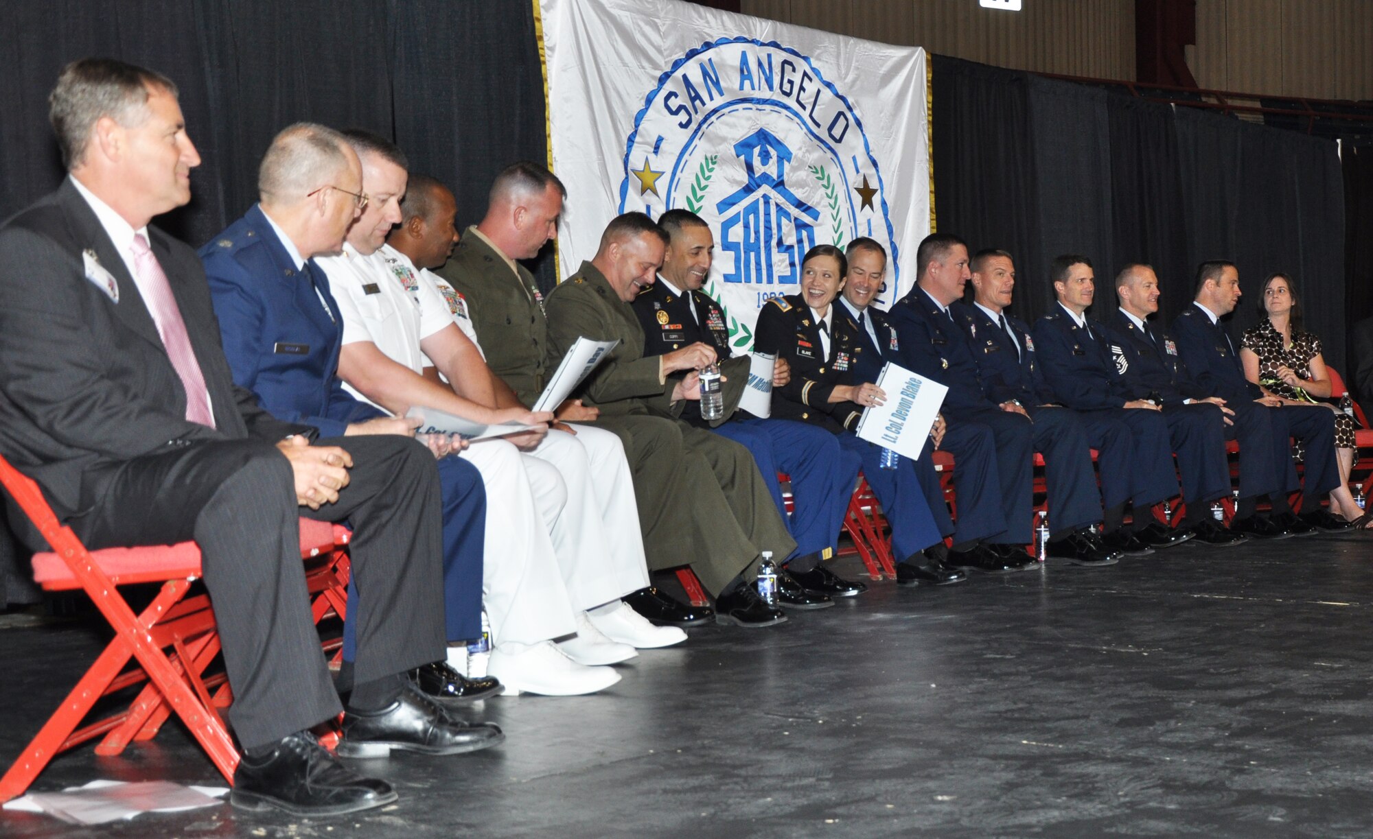 Wing leadership visit SAISD convocation > Goodfellow Air Force Base ...