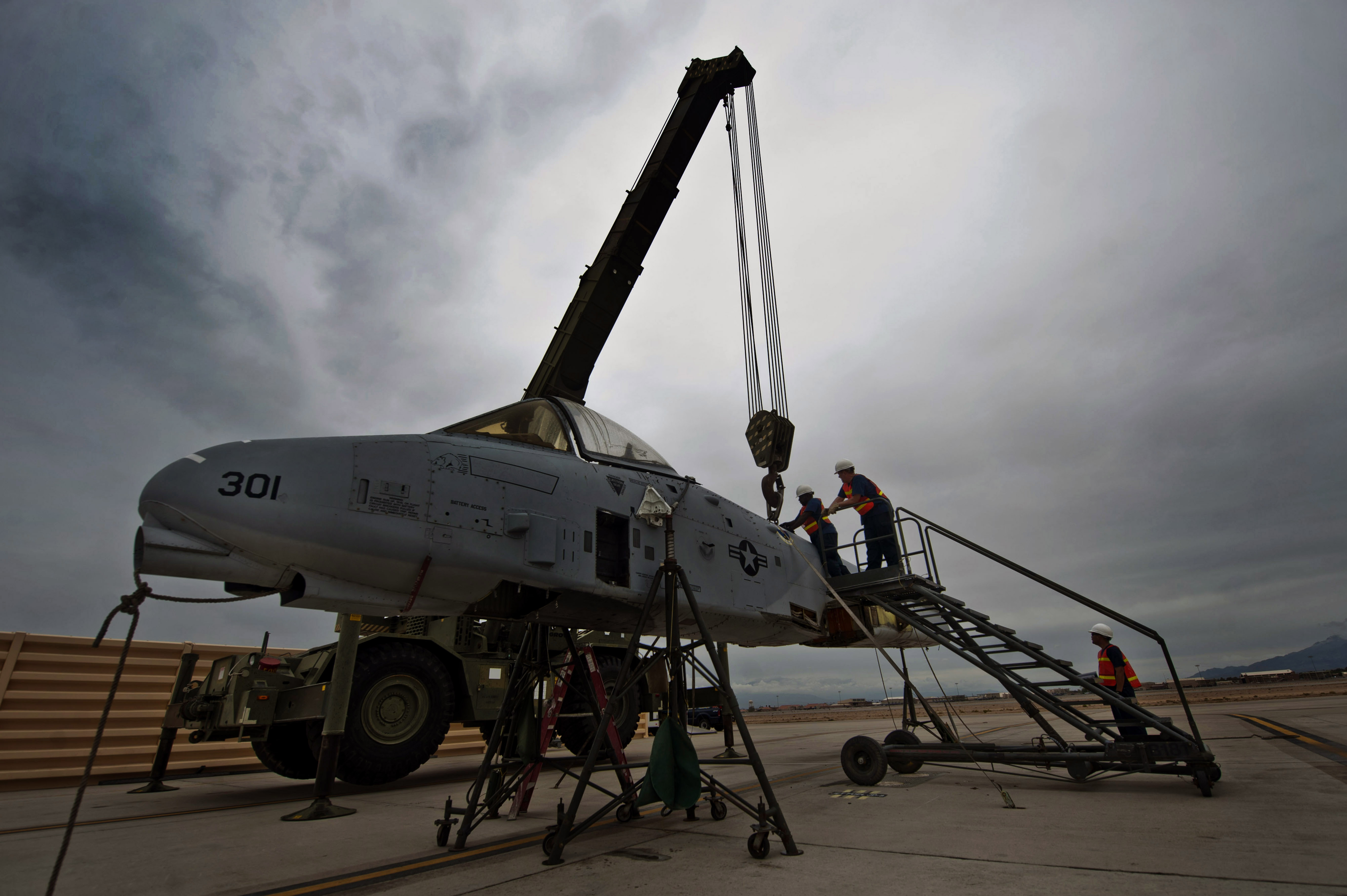 NTTR gains A-10 Thunderbolt II fuselage as training target > Nellis Air ...