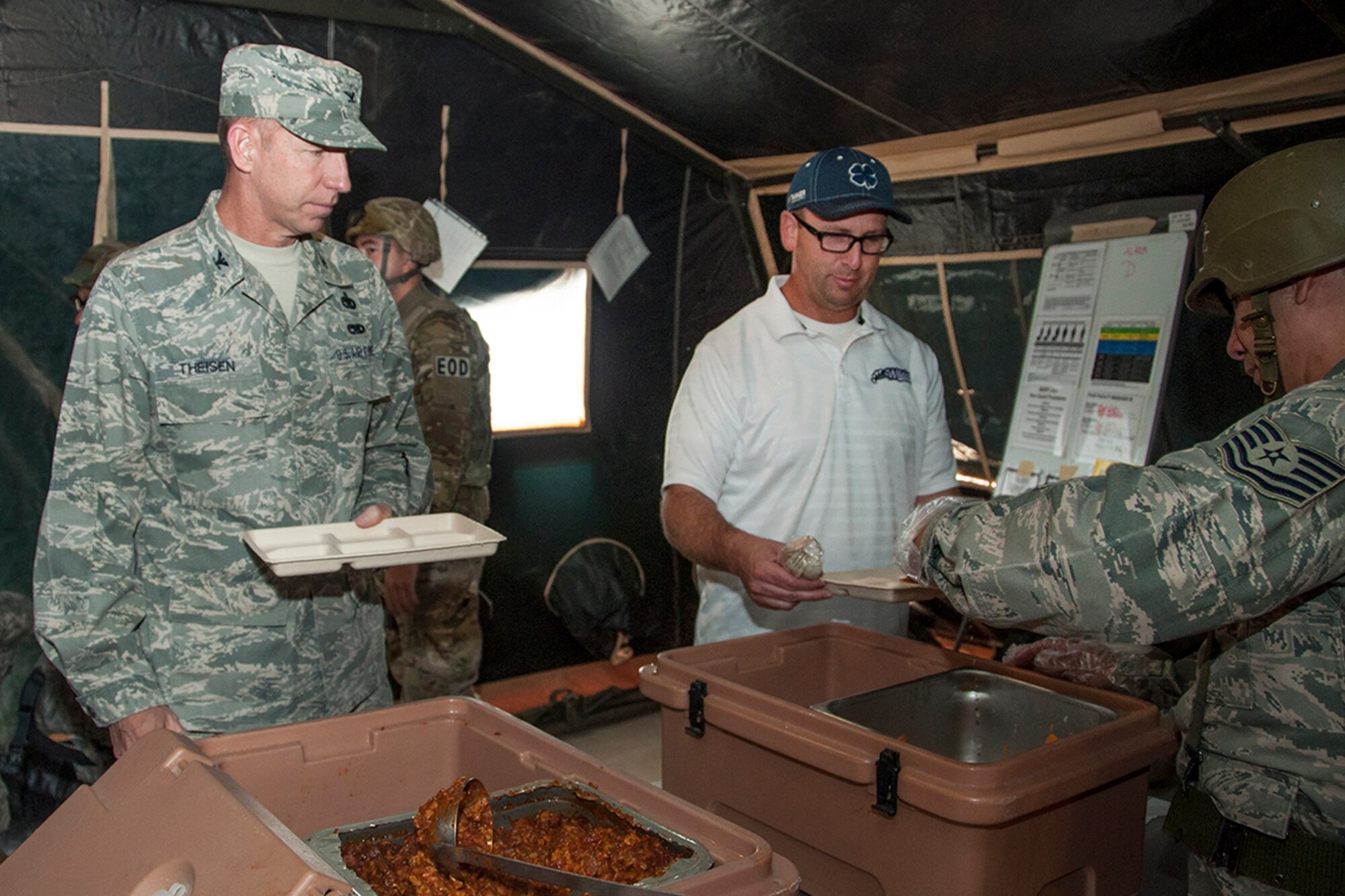 Honorary commander gets taste of Reserve > 419th Fighter Wing > News