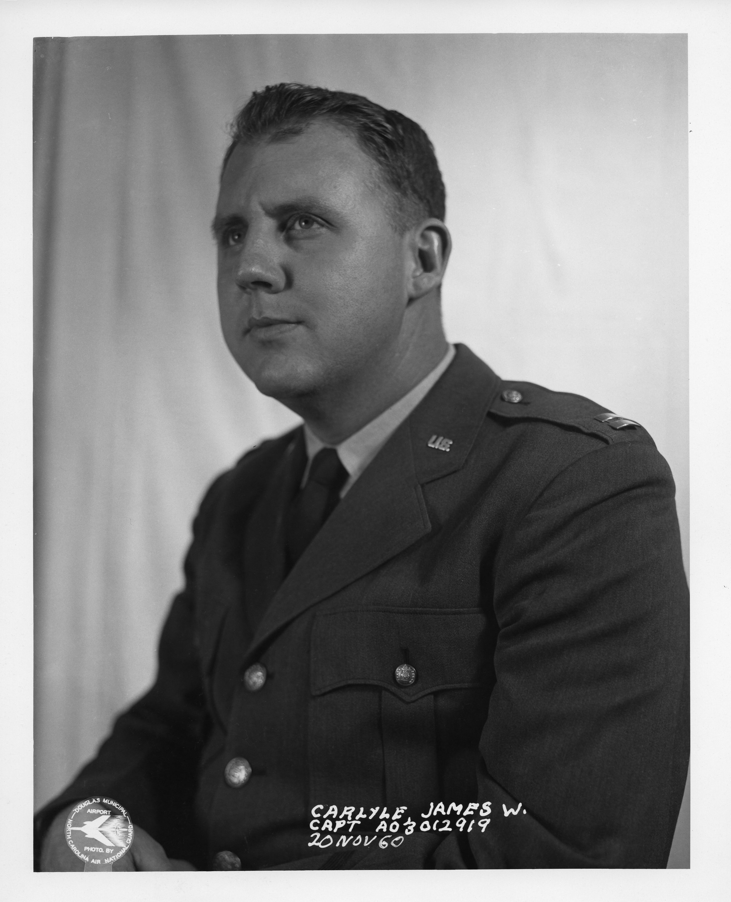 Capt James W. Carlyle Official Photo