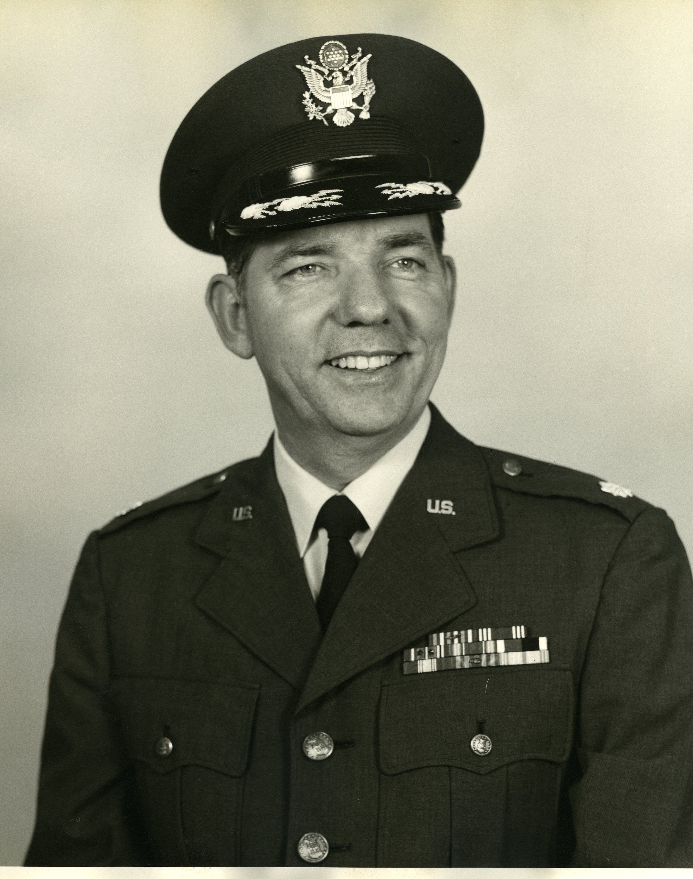 Lt Col William Riggs Official Photo