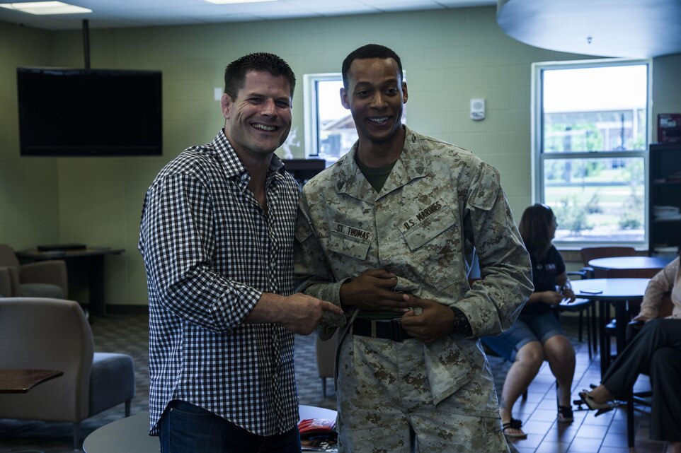 Former Marine, UFC Fighter visits base > Marine Corps Base Camp Lejeune ...