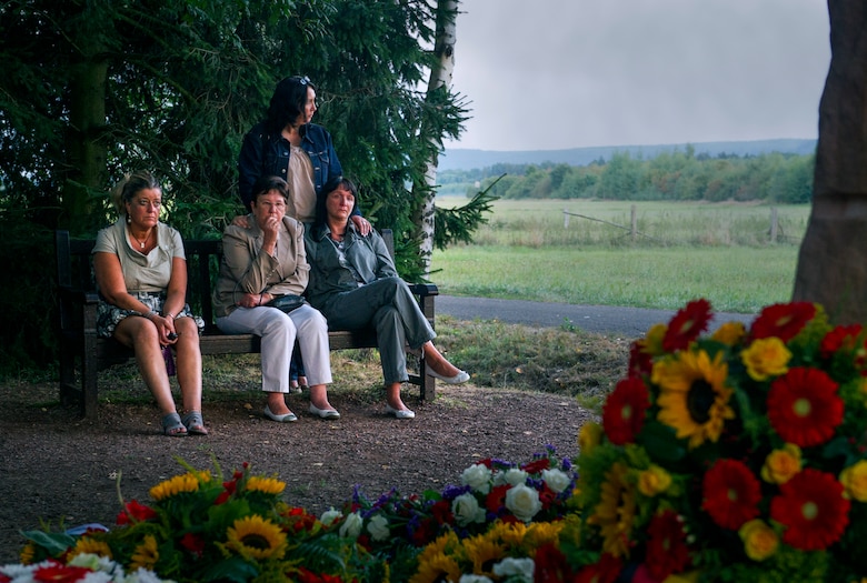 Ramstein commemorates 25th anniversary of air show disaster > U.S. Air ...