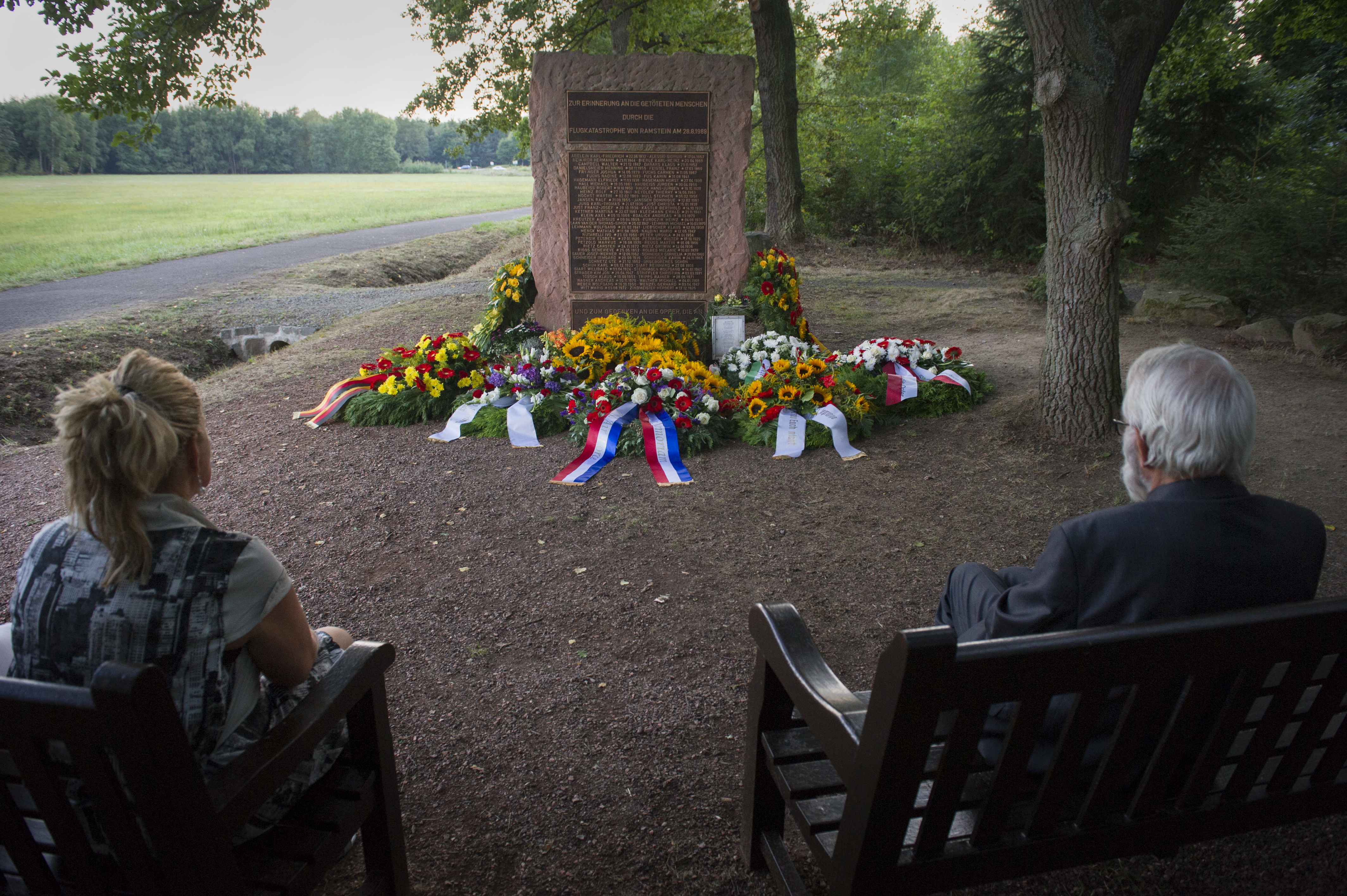 Ramstein commemorates 25th anniversary of air show disaster > U.S. Air ...
