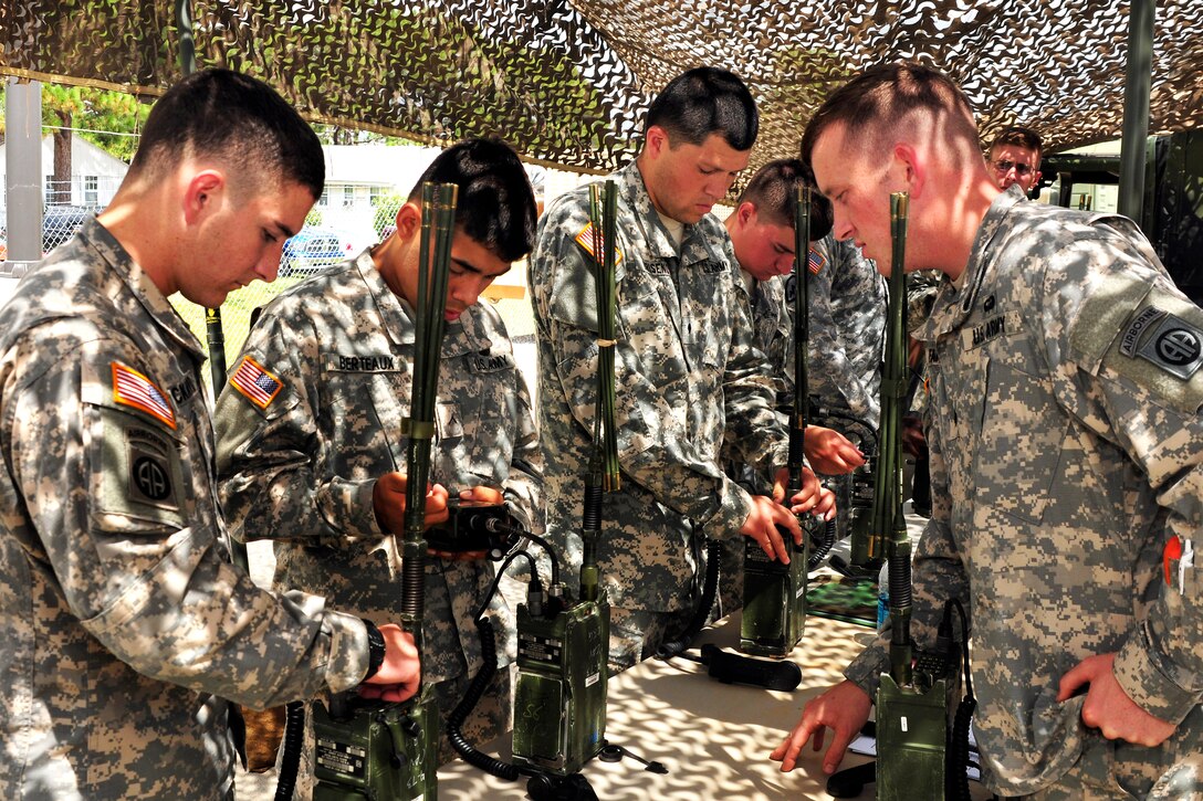 Paratroopers properly load frequencies into their single-channel ground ...