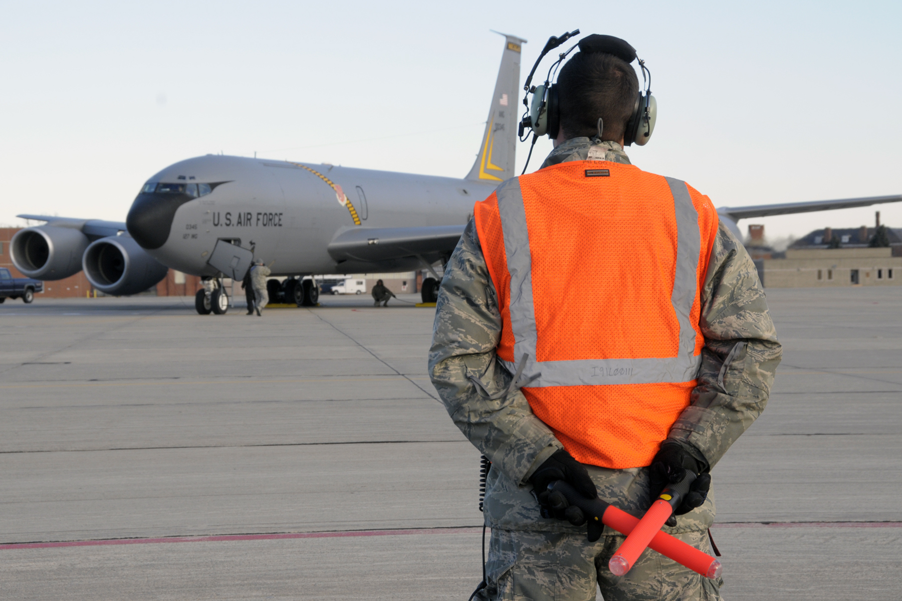 KC-135 Ground Ops
