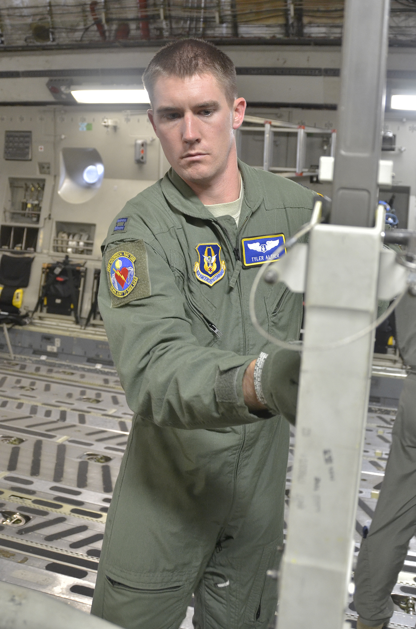 445 AES conducts medical training