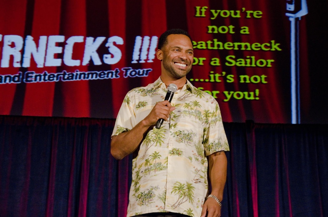 'For the Leathernecks' tour brings laughter, smiles to service members