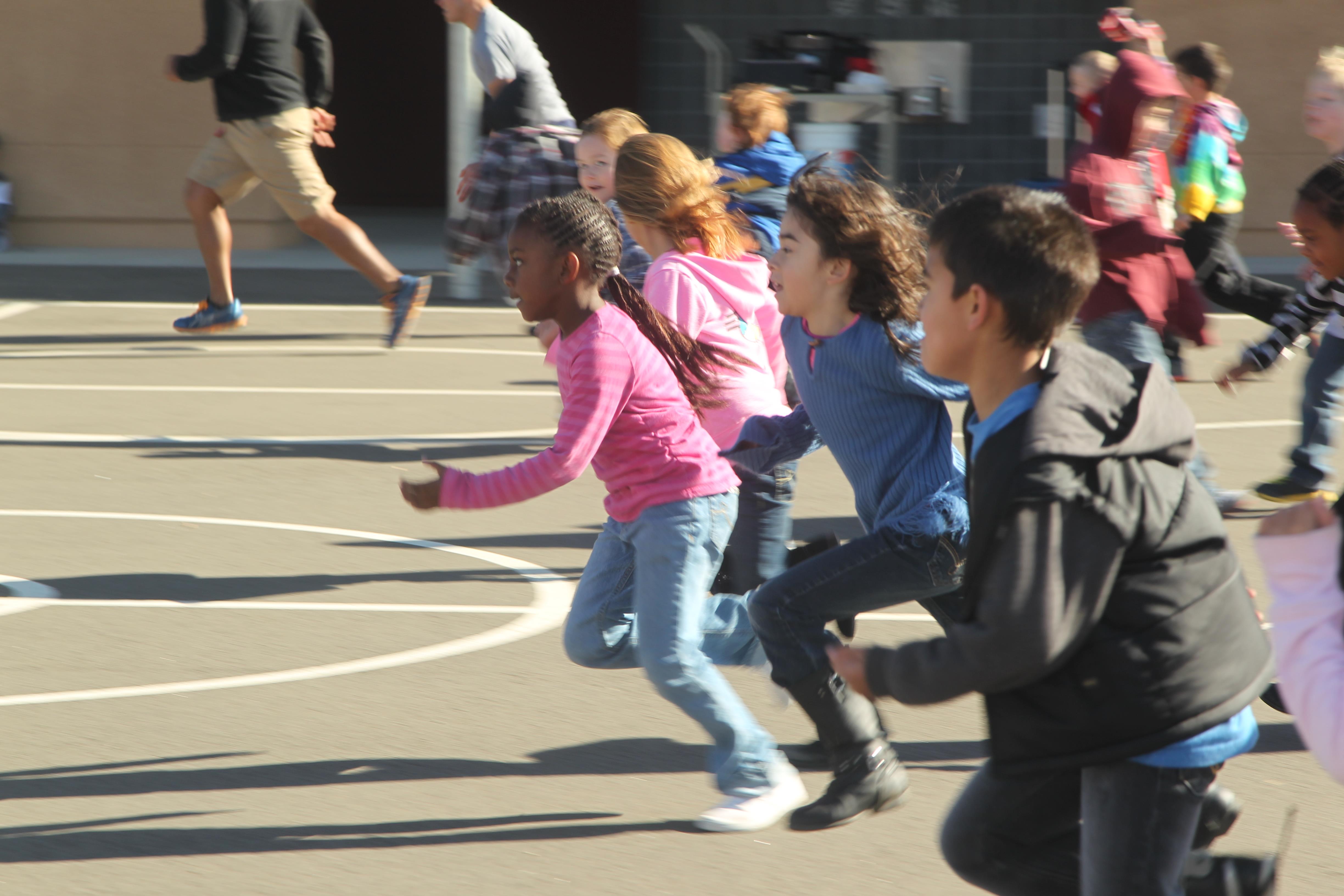 VMU-1 participates in adopt-a-school