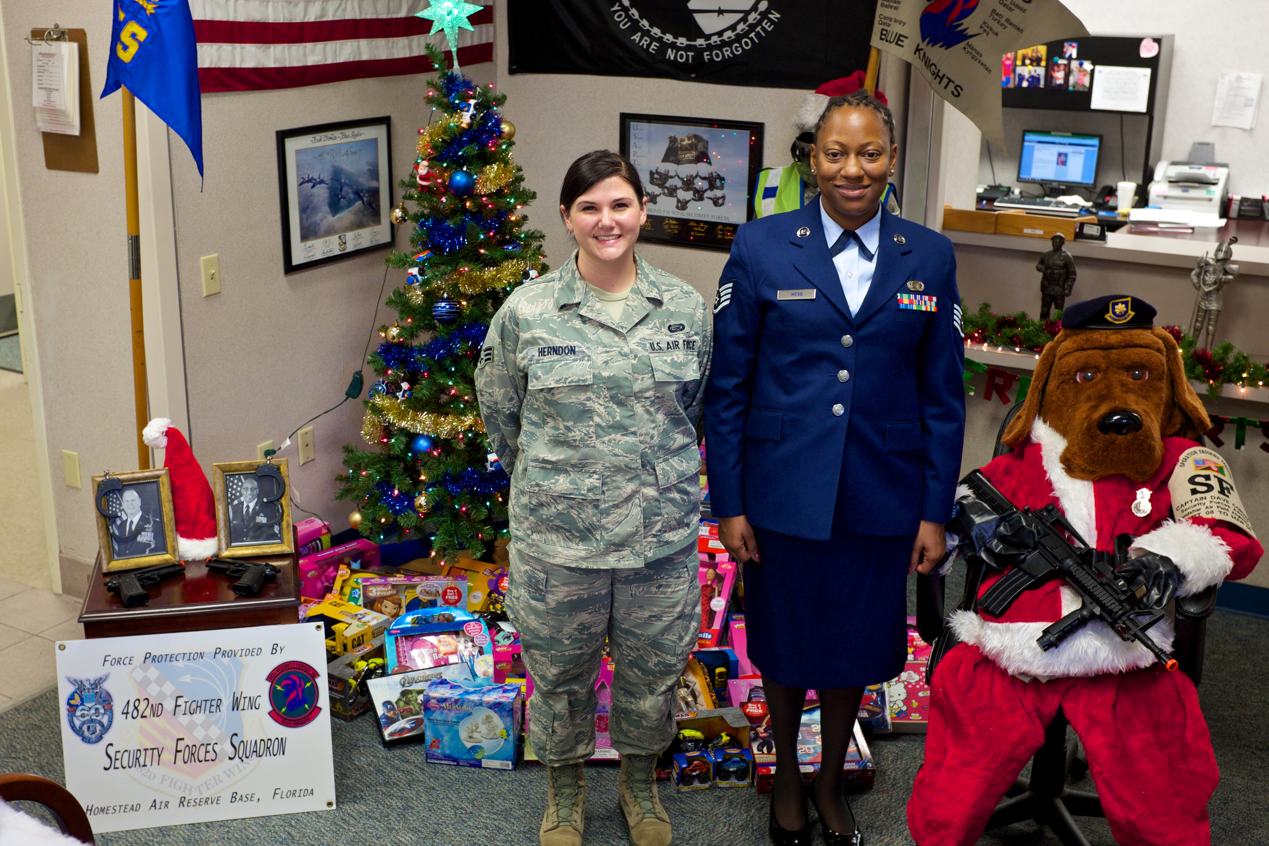 (U.S. Air Force photo/ Technical Sgt. Lionel Castellano)