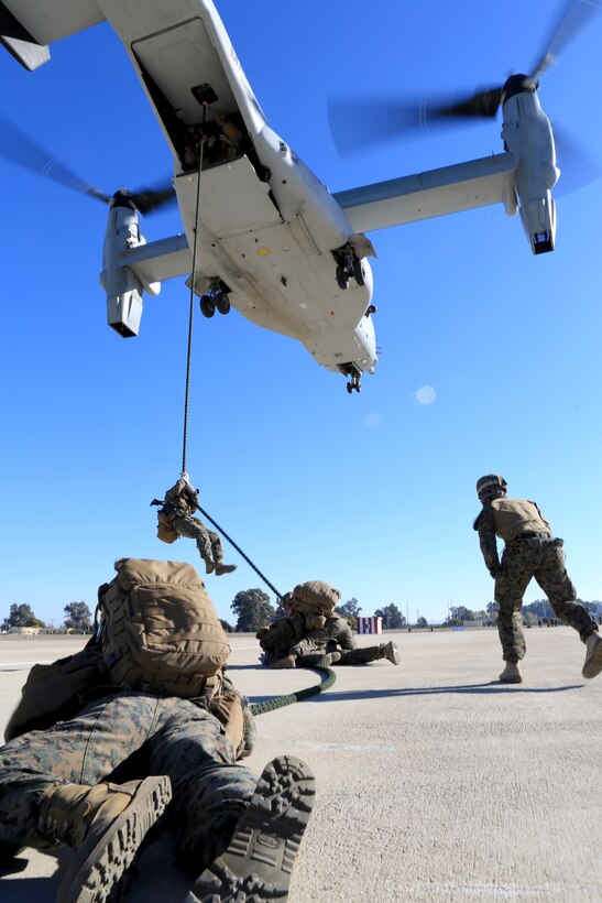 Crisis Response Marines conduct suspension training in Spain