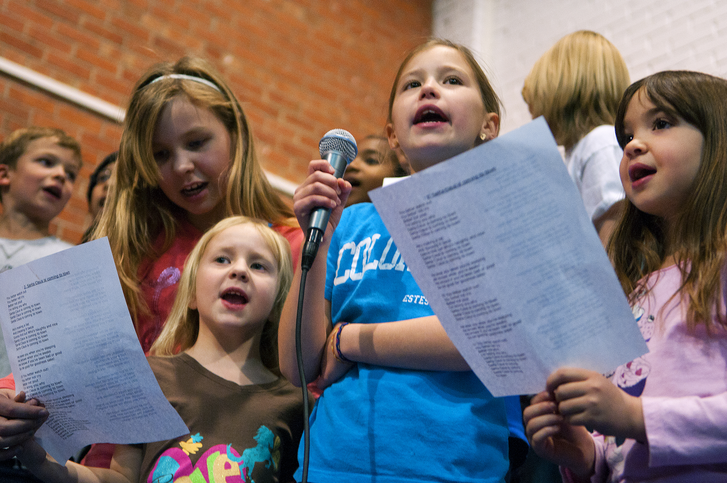 Fall Hall hosts annual Christmas tree lighting event > F.E. Warren Air ...