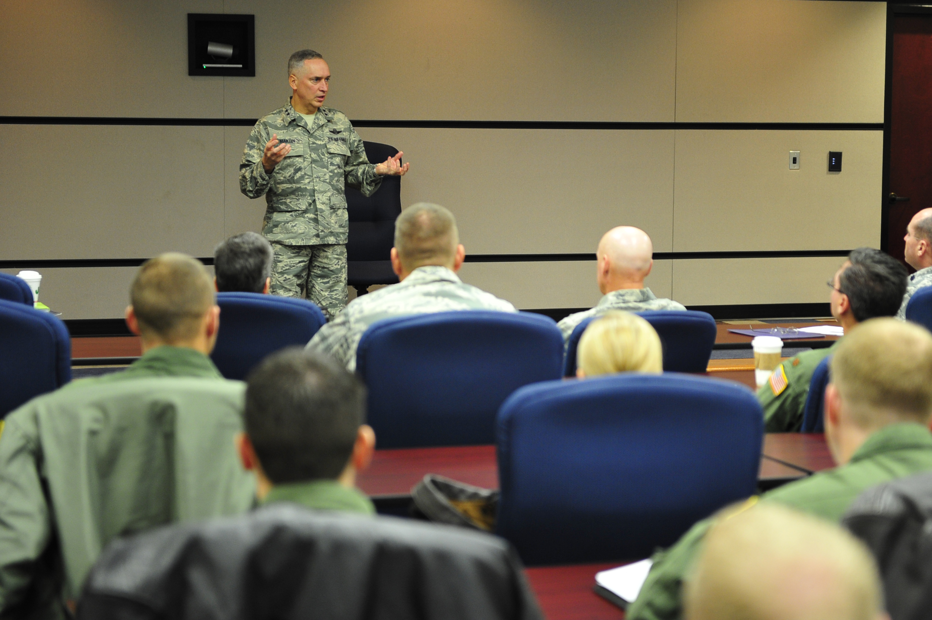 AMLOs meet for training all-call > U.S. Air Force Expeditionary Center ...